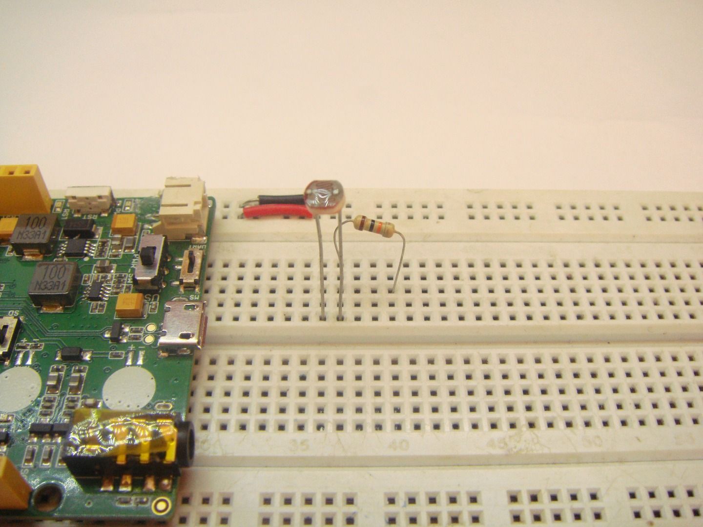 Twilight Switch Using Linkit One : 5 Steps - Instructables