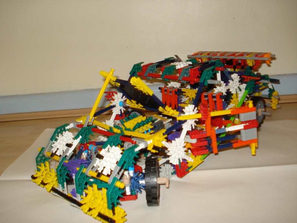 K'nex Car With Steering and Interior : 5 Steps - Instructables