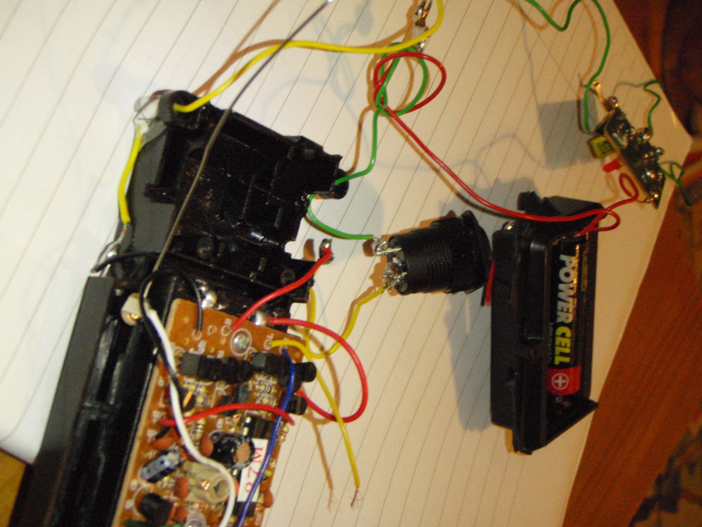 Remote Controlled Electric Shock "present" : 11 Steps - Instructables