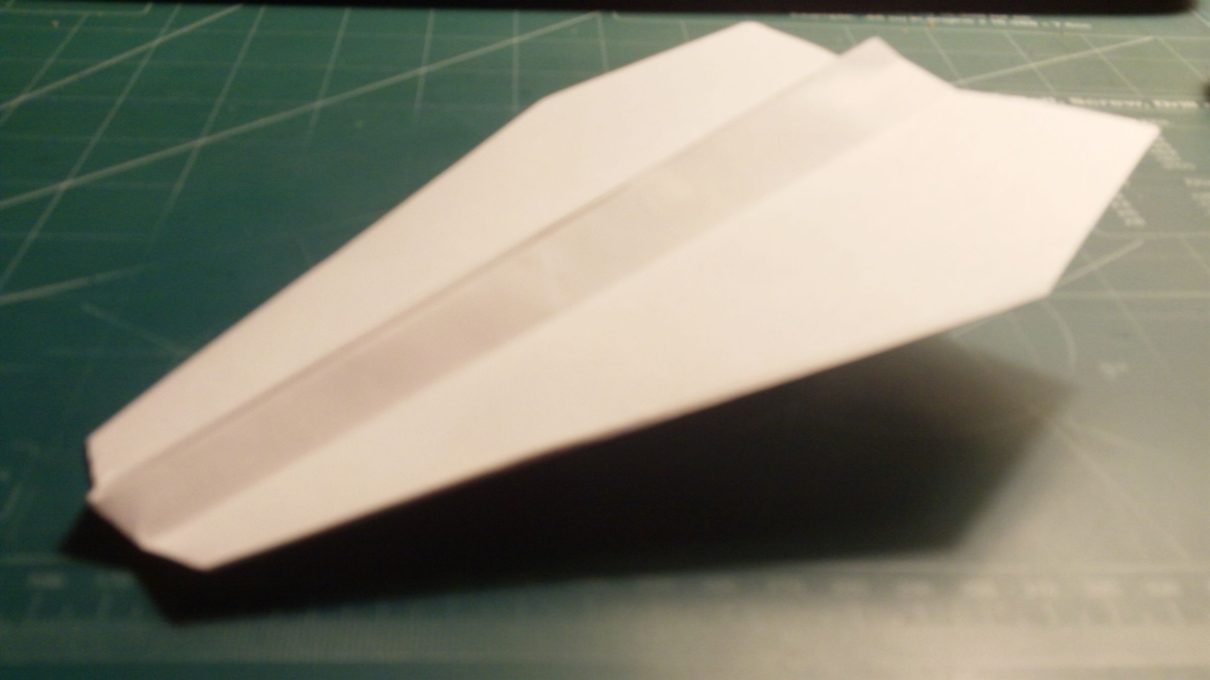 How to Make the Courier Dart Paper Airplane : 9 Steps - Instructables