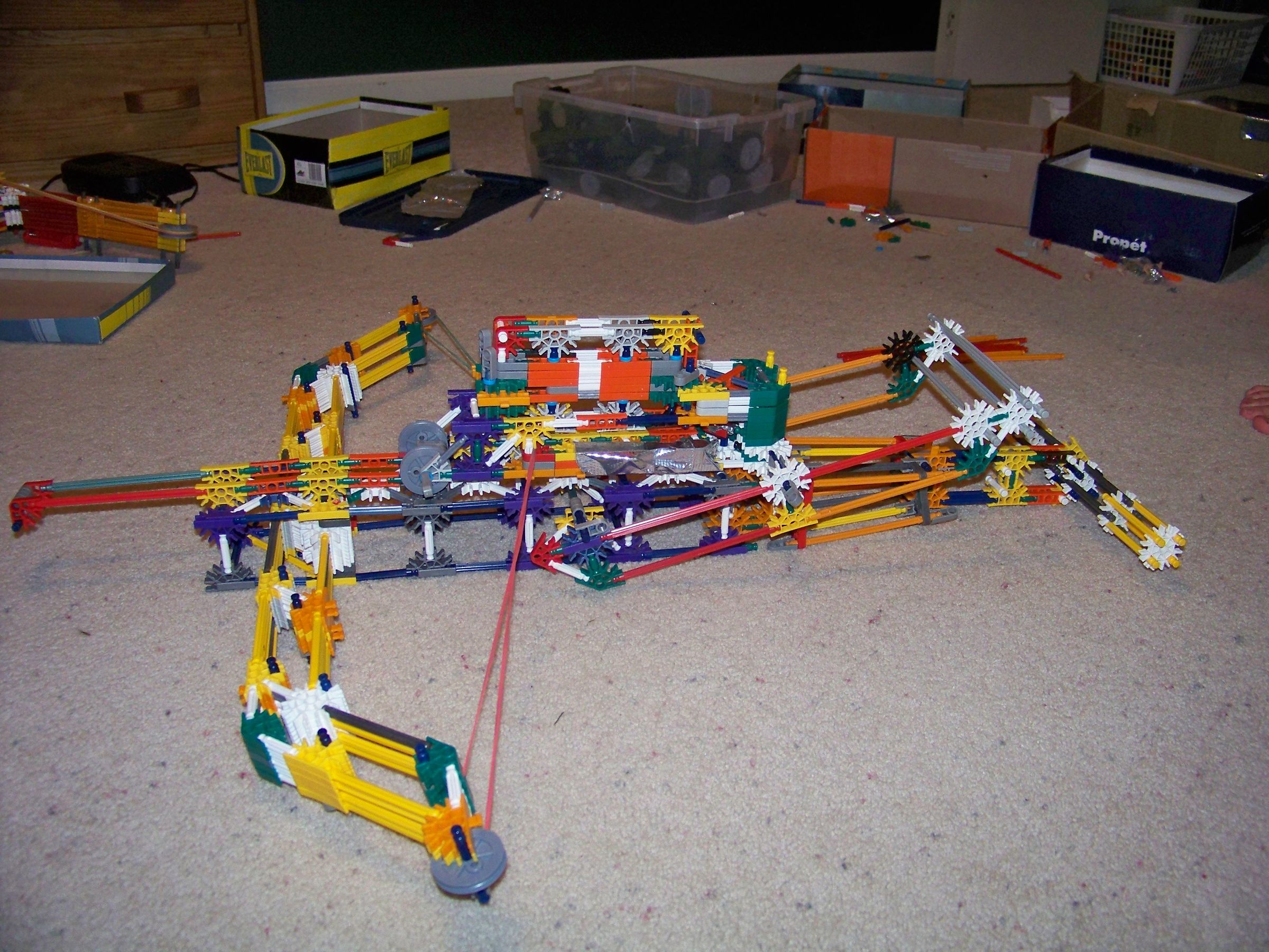 Knex Chu-ko-nu or Repeating Crossbow - Instructables