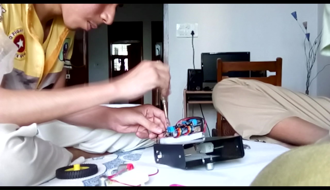 Make Yourself a TV Remote Controlled Arduino Robot! : 15 Steps (with ...