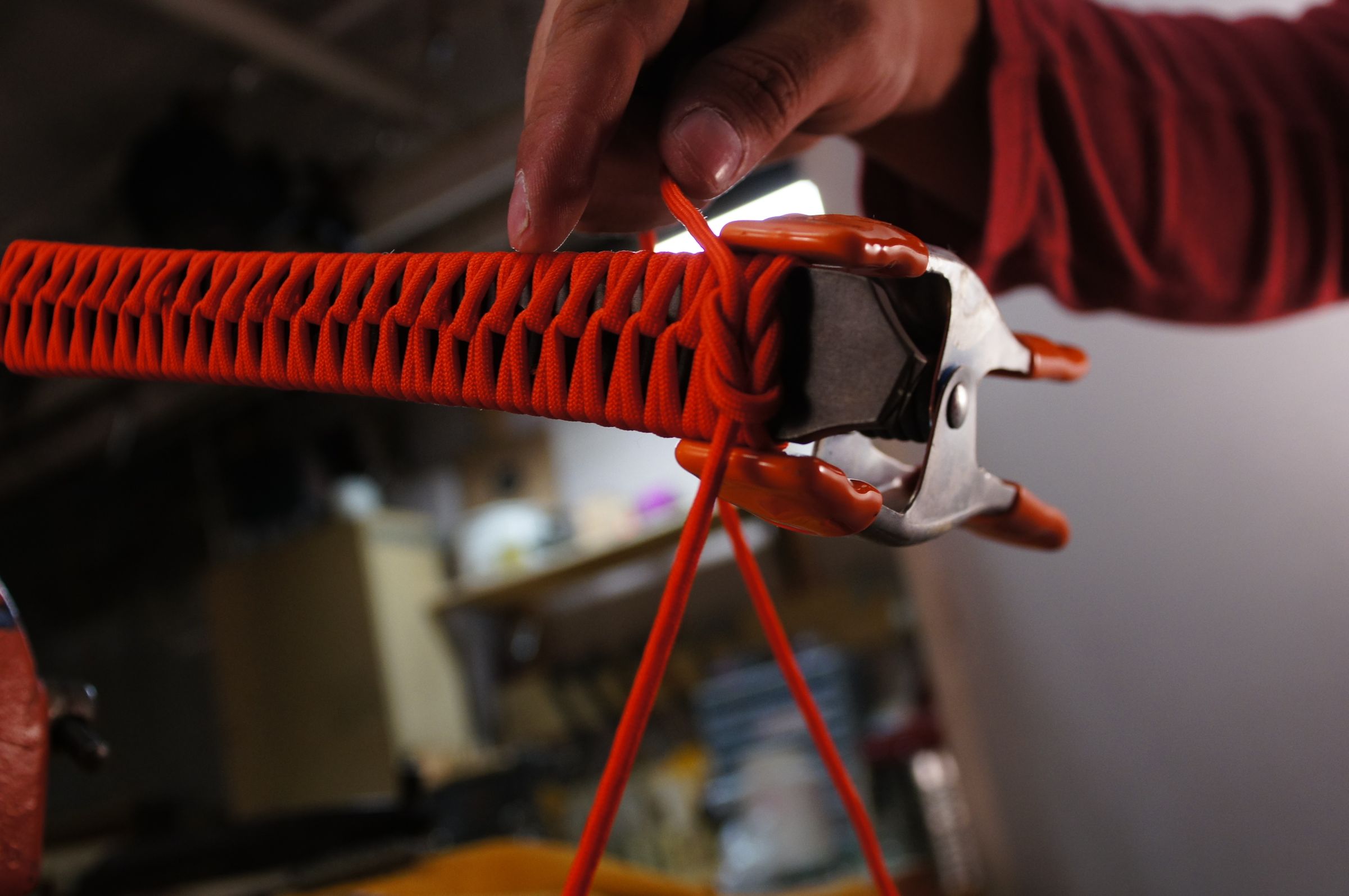 Paracord Wrap : 6 Steps (with Pictures) - Instructables