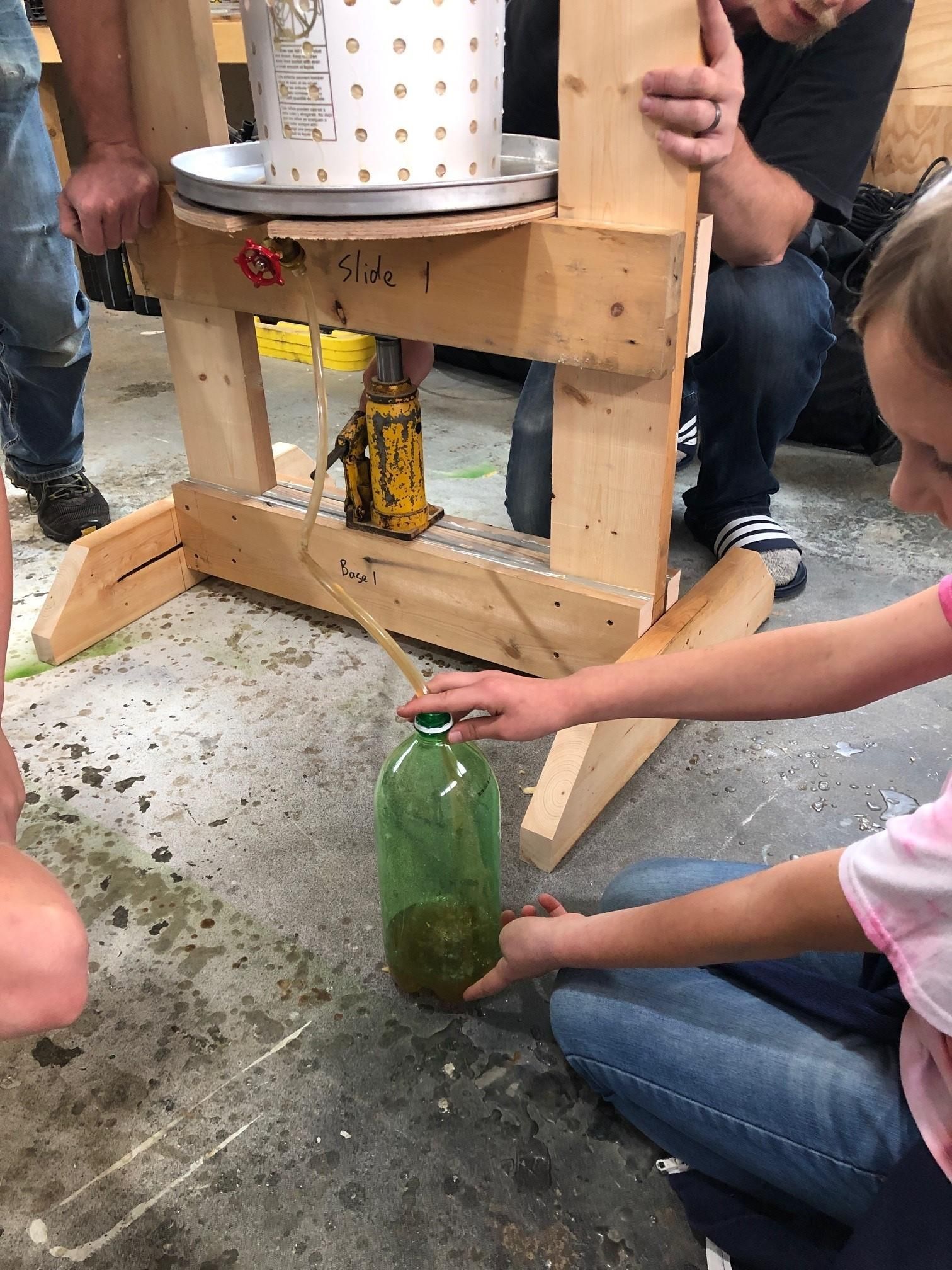 DIY Cider Press - Clean and Simple : 9 Steps (with Pictures ...