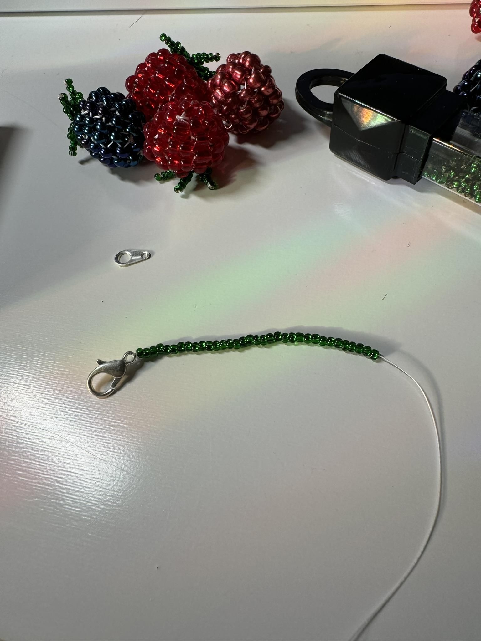 Beaded Raspberry Necklace : 18 Steps (with Pictures) - Instructables