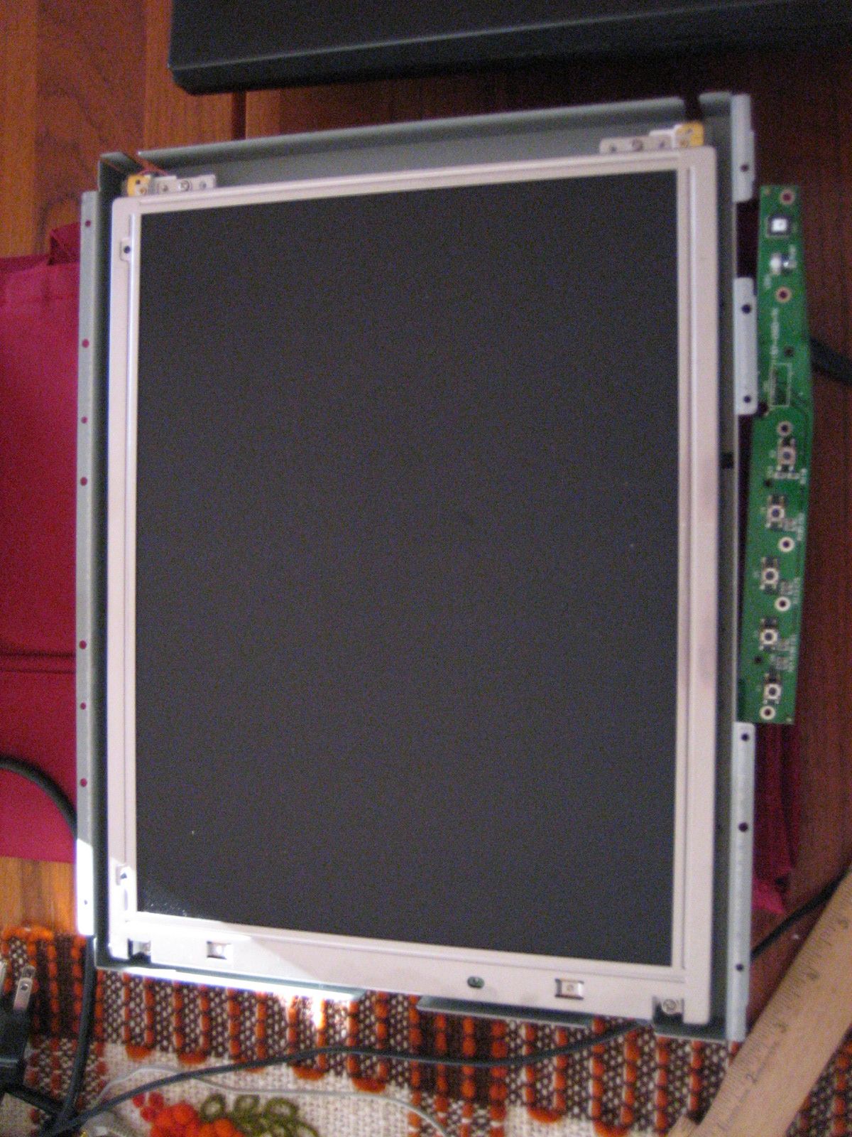 Custom-built Computer Monitor : 4 Steps - Instructables