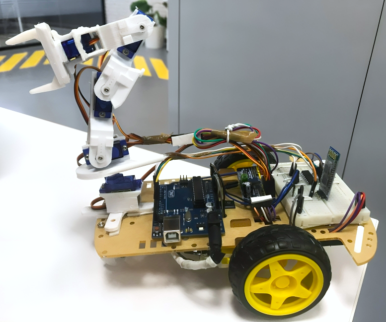 Two-Wheeled Drive Car With a Robotic Arm : 7 Steps (with Pictures ...