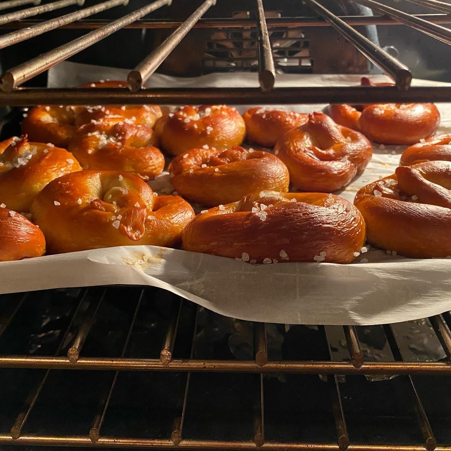 German Lye Pretzel( Laugen Brezel) : 5 Steps (with Pictures ...
