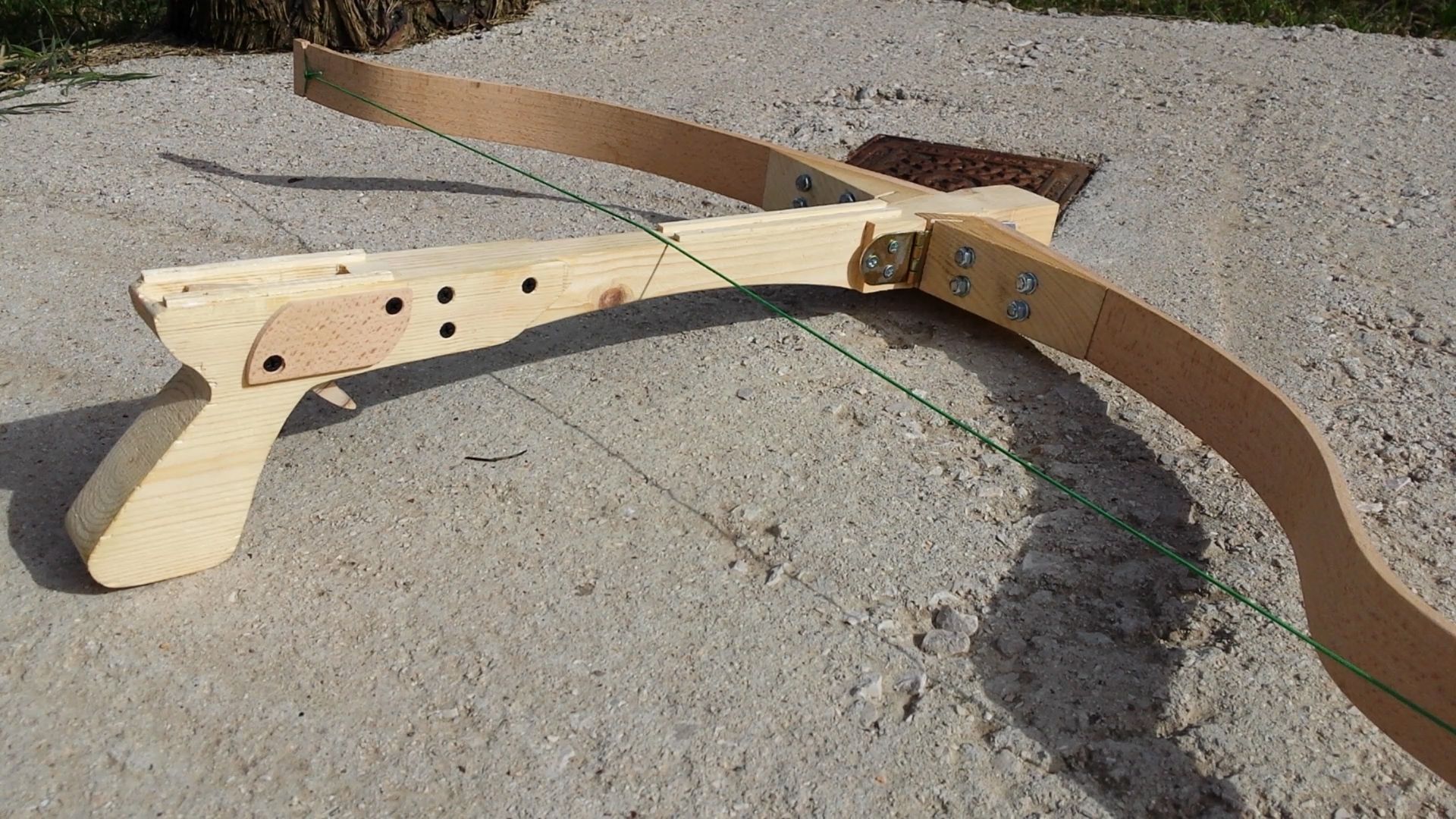 Making a Folding Crossbow : 11 Steps (with Pictures) - Instructables