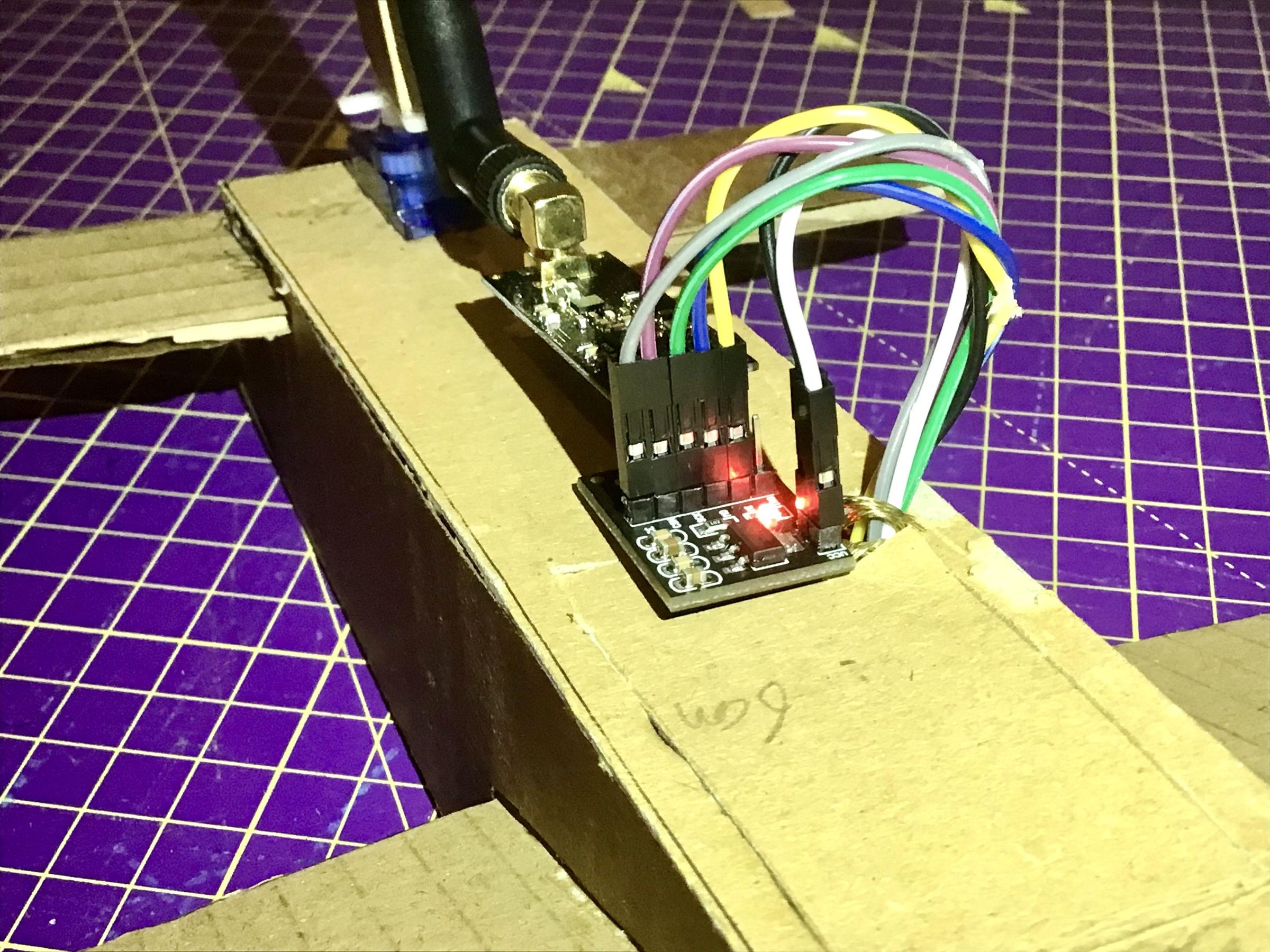 RC Arduino Rubber Band Glider : 14 Steps (with Pictures) - Instructables