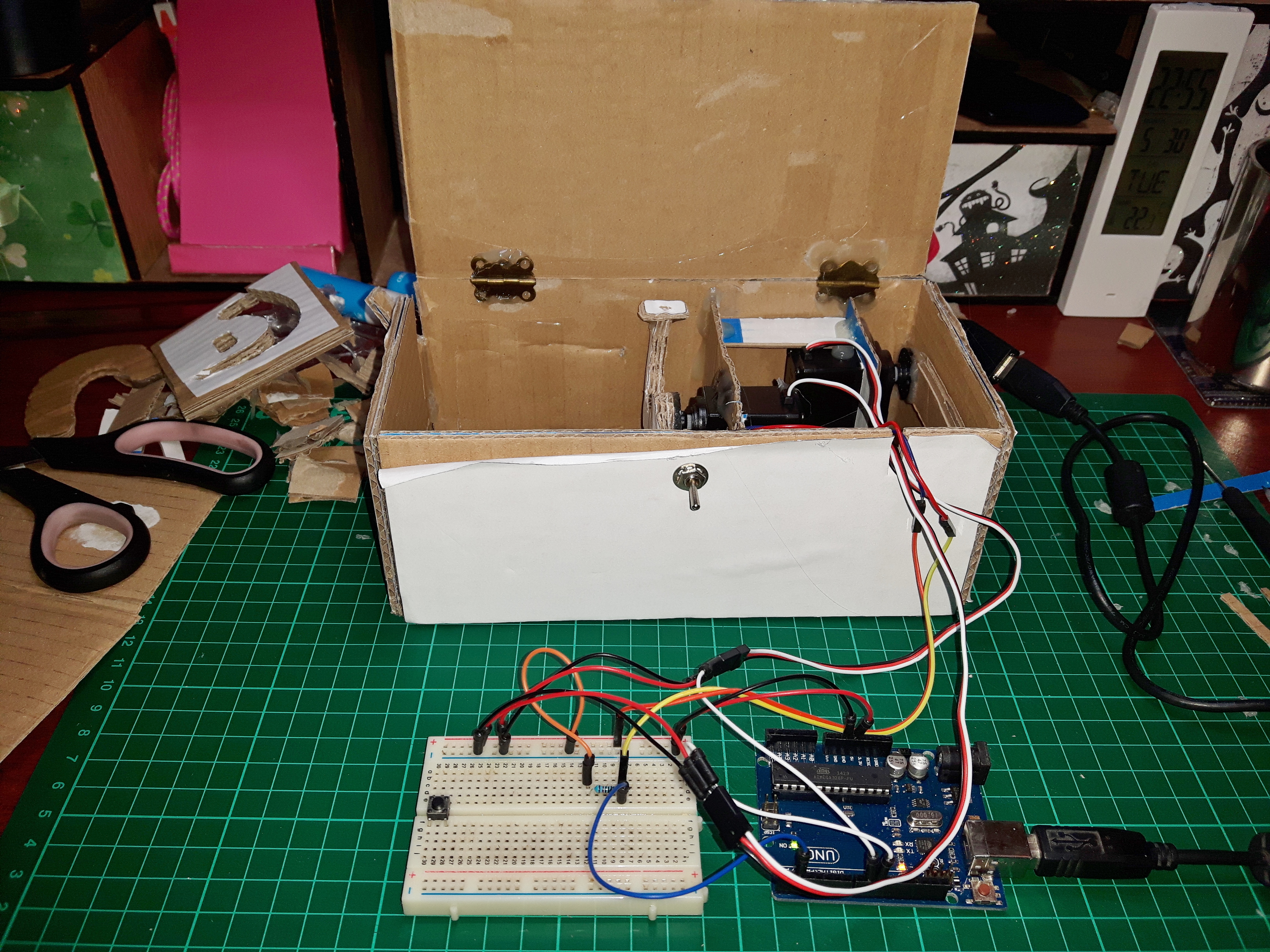 Useless Box : 17 Steps (with Pictures) - Instructables