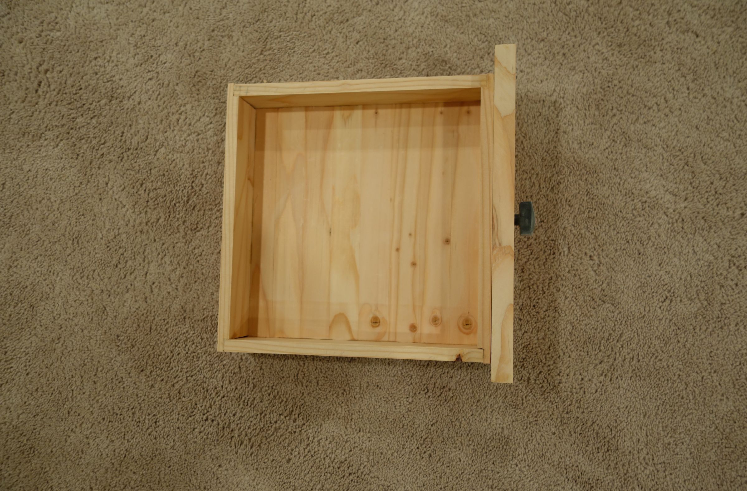 2x12 End Table With HDPE Knob : 12 Steps (with Pictures) - Instructables