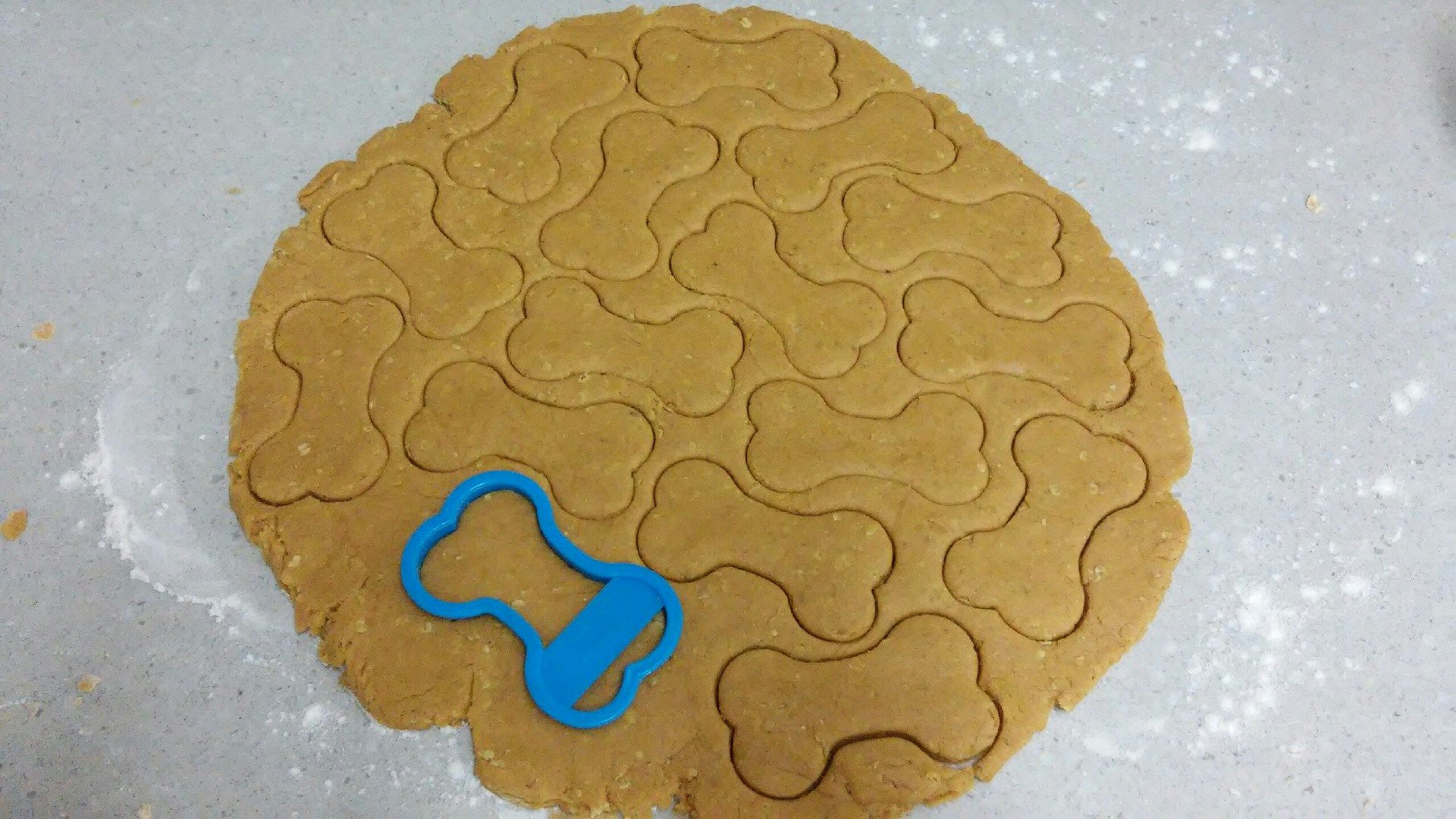 Dog Biscuits : 4 Steps (with Pictures) - Instructables