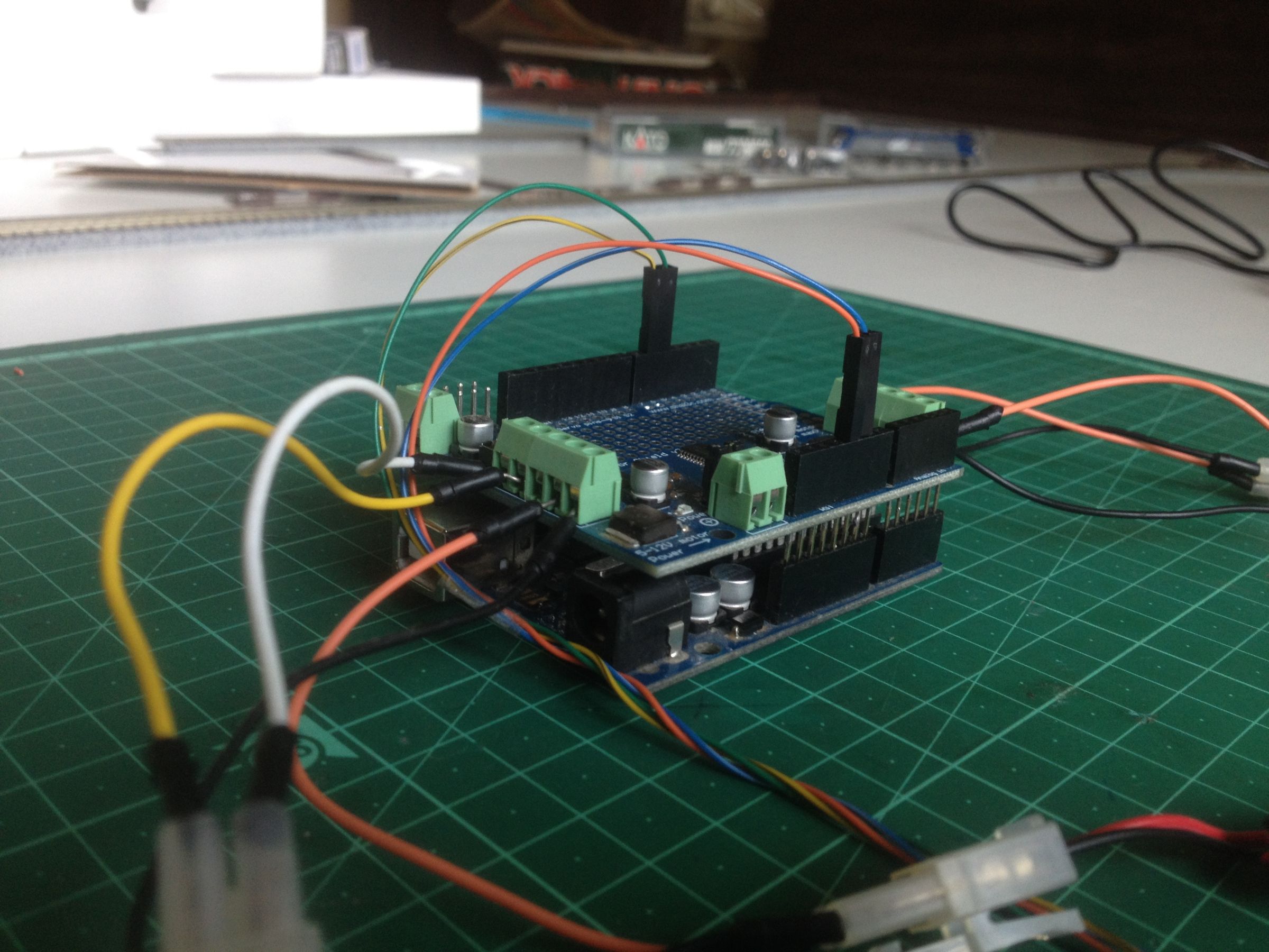 Laptop Touchpad Controlled Model Railroad | PS/2 Arduino Interface : 14 ...