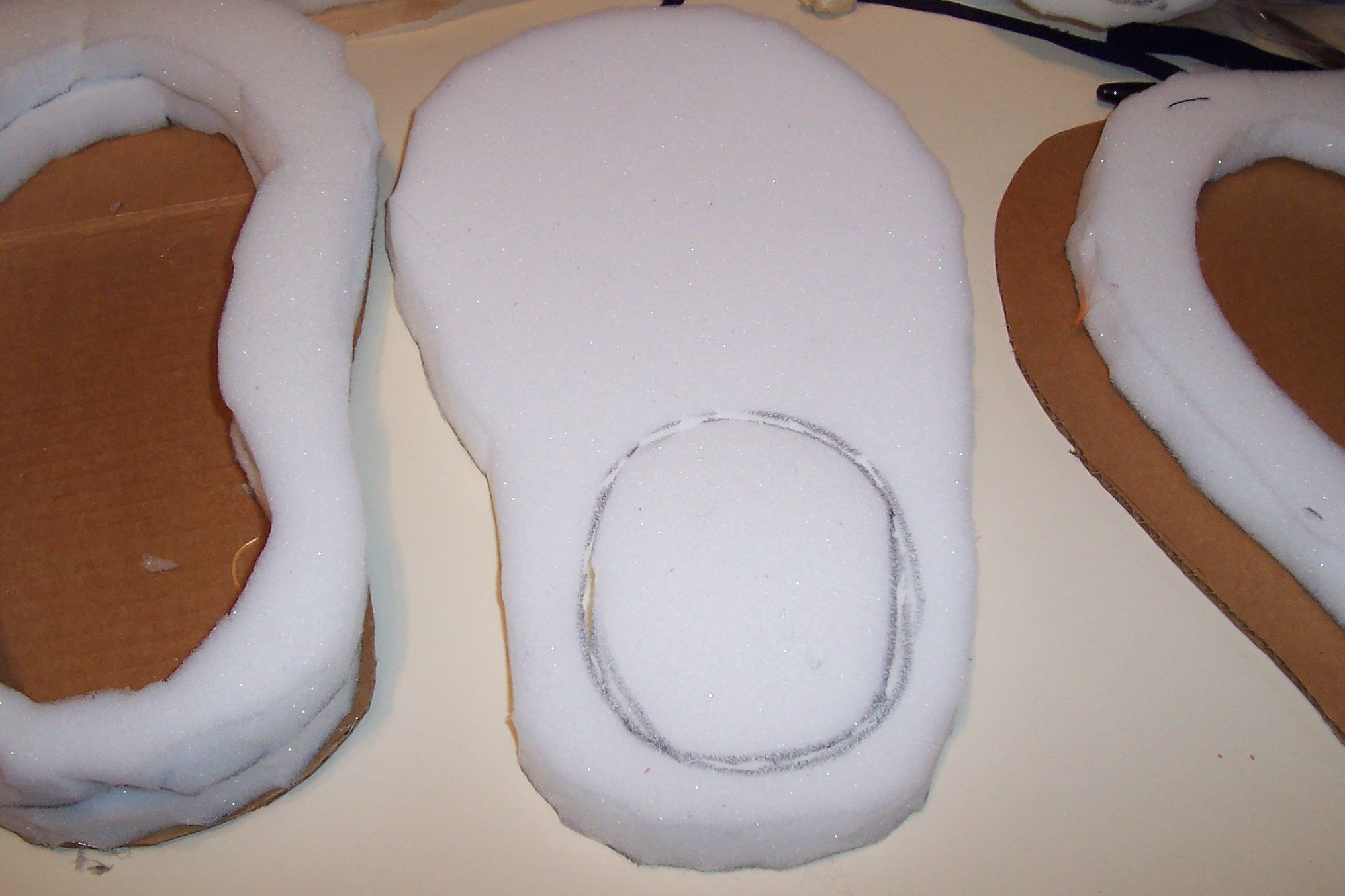 How to Make Monster Feet : 10 Steps - Instructables