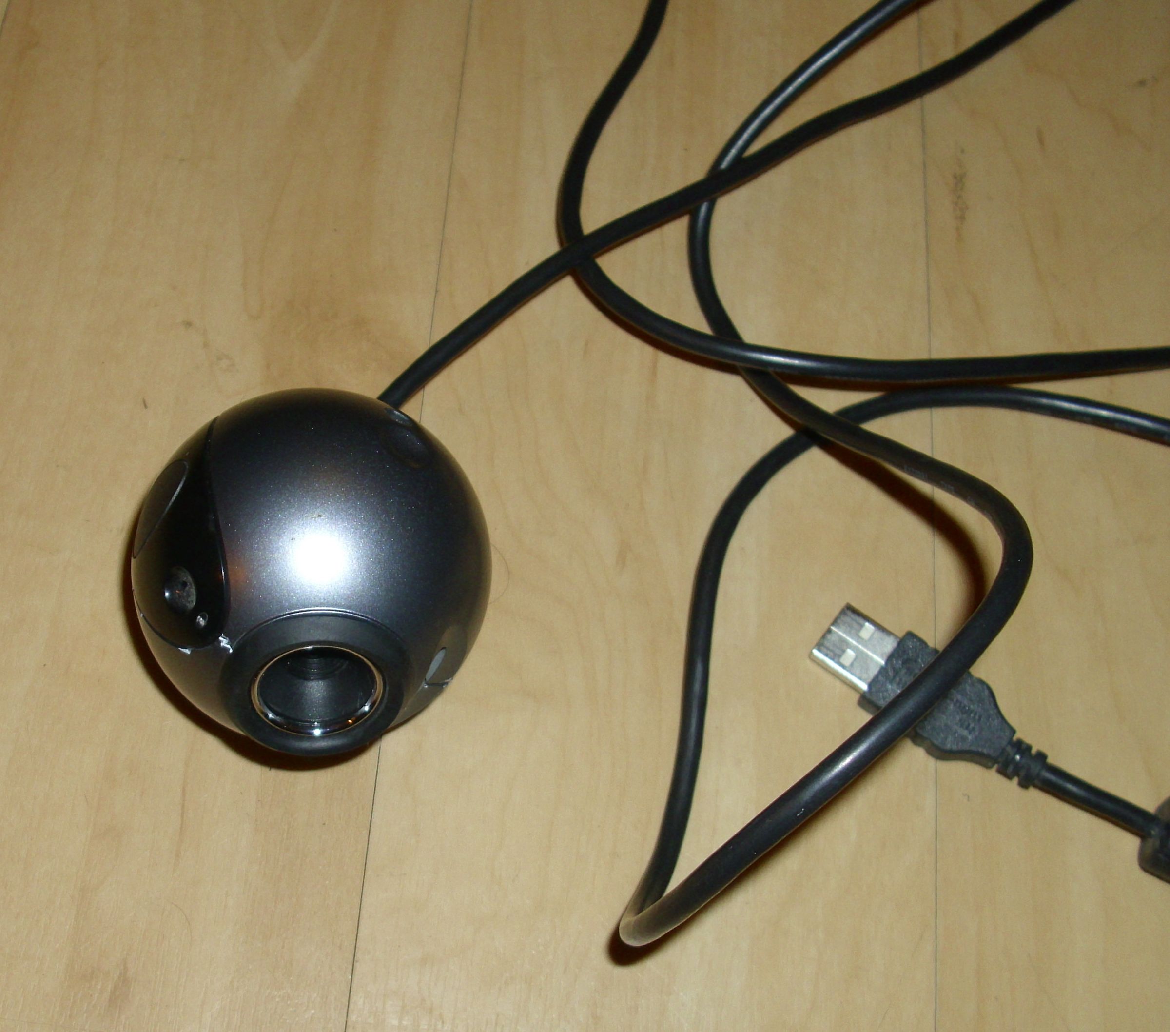 USB Web Cam Into Class Room Visualiser : 4 Steps - Instructables