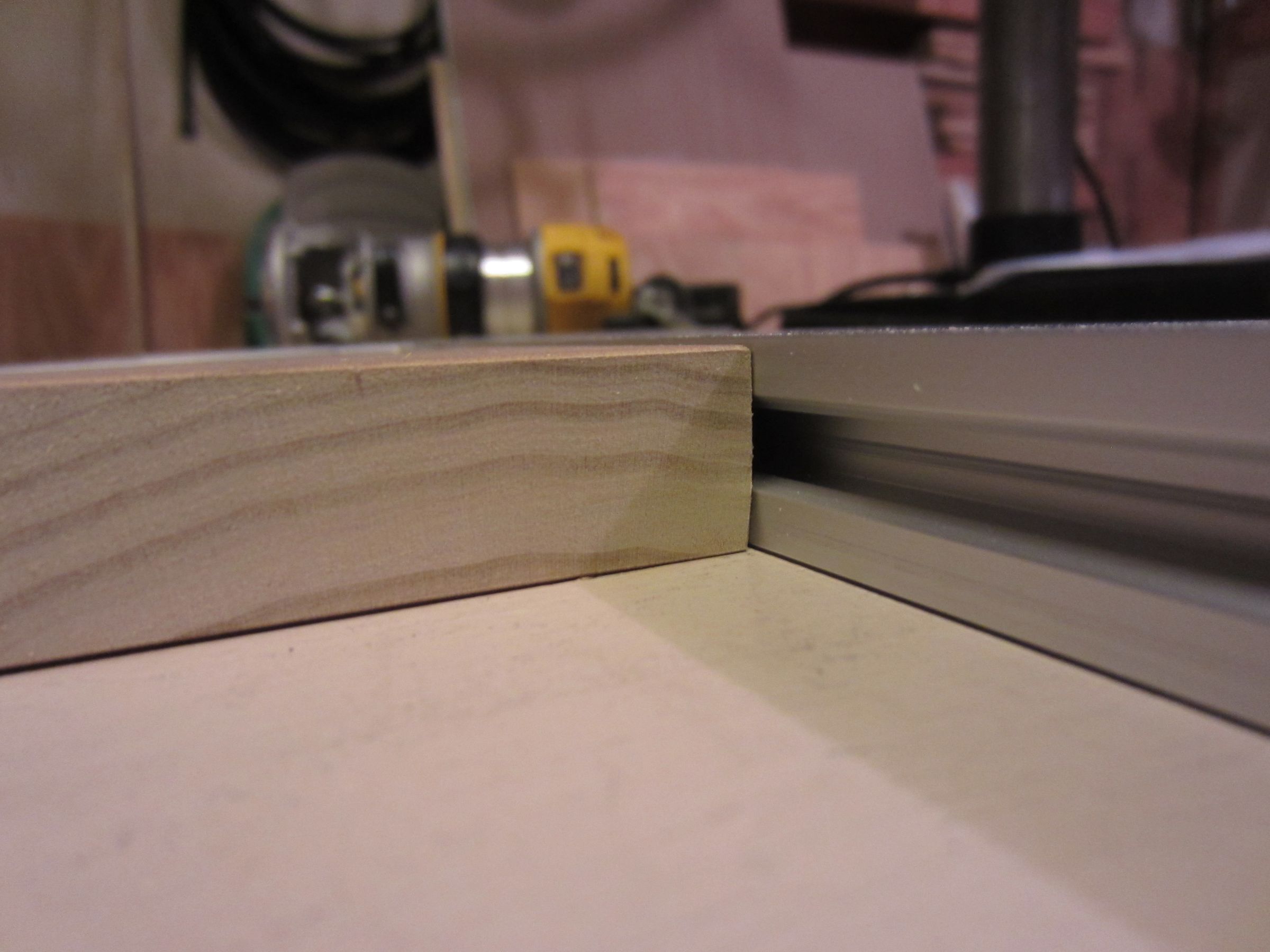 Adjustable Router Guide Template : 11 Steps (with Pictures) - Instructables