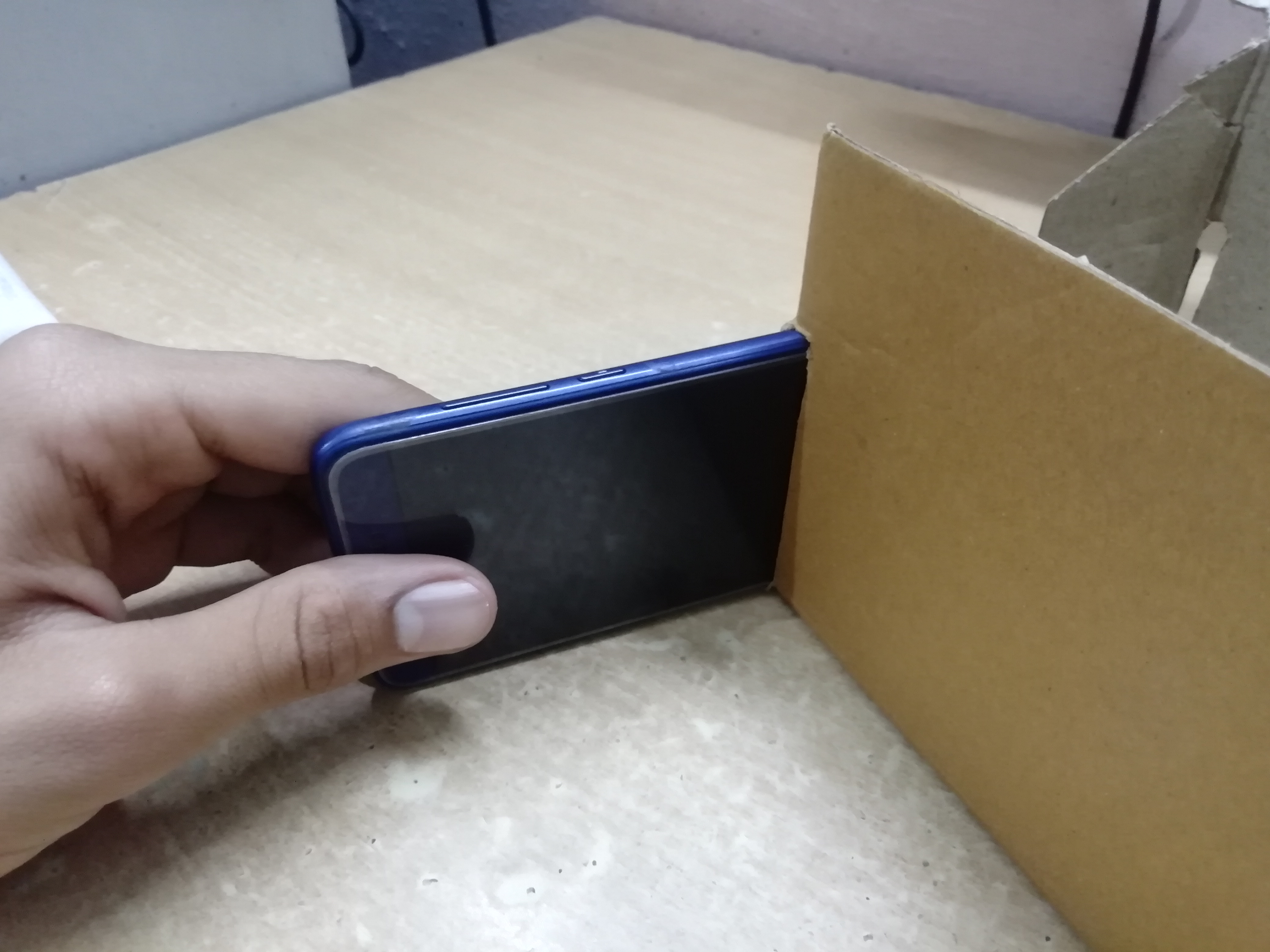 DIY PROJECTOR UNDER 1$ : 4 Steps - Instructables