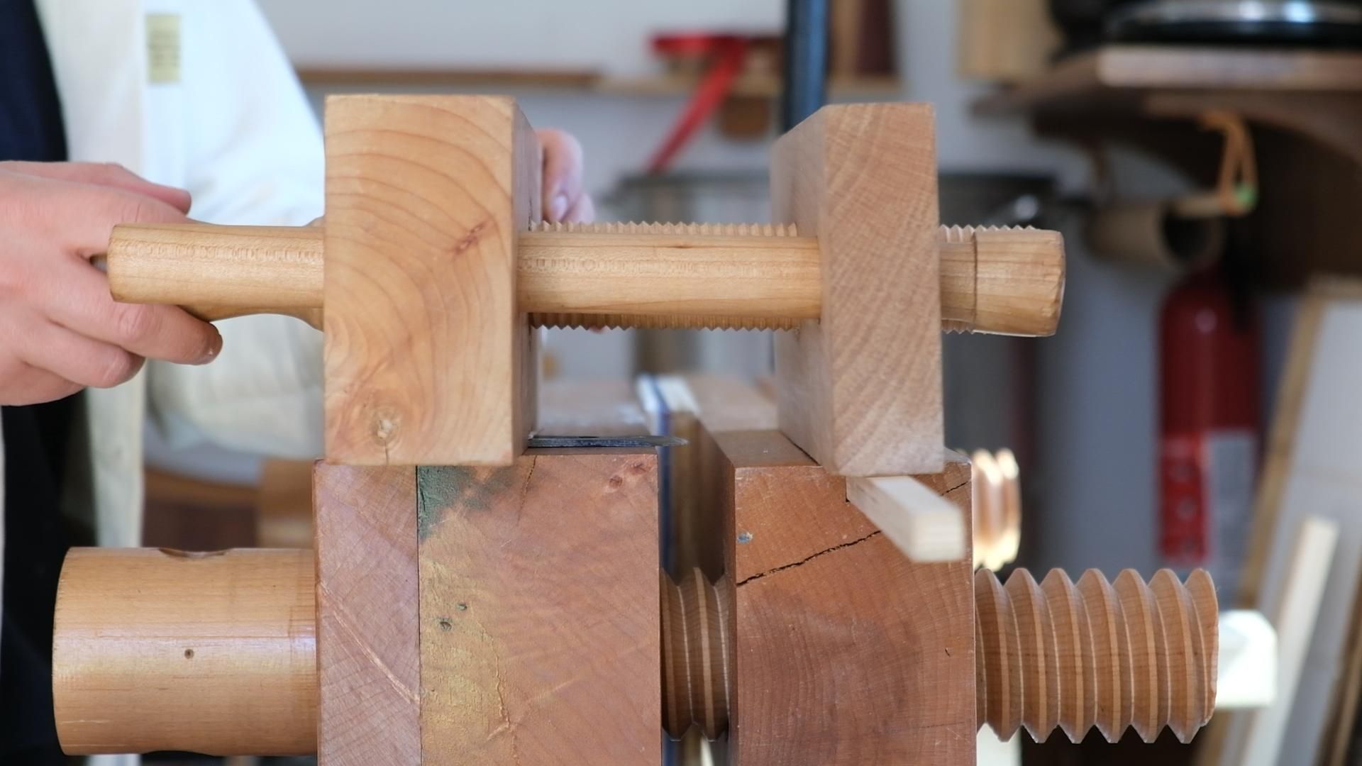 How to Achieve Precision Paper Cutting With a Book Plough : 8 Steps ...