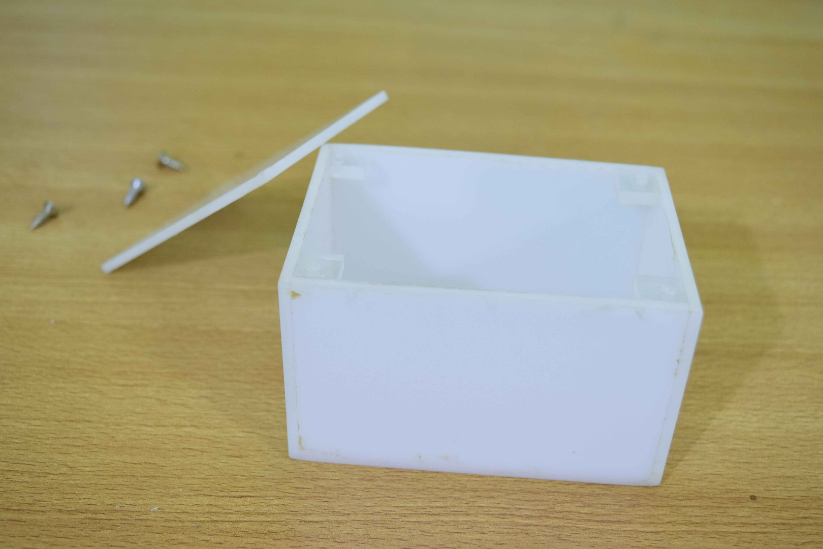 Handmade Plexiglass Project Boxes From Scratch : 7 Steps (with Pictures ...