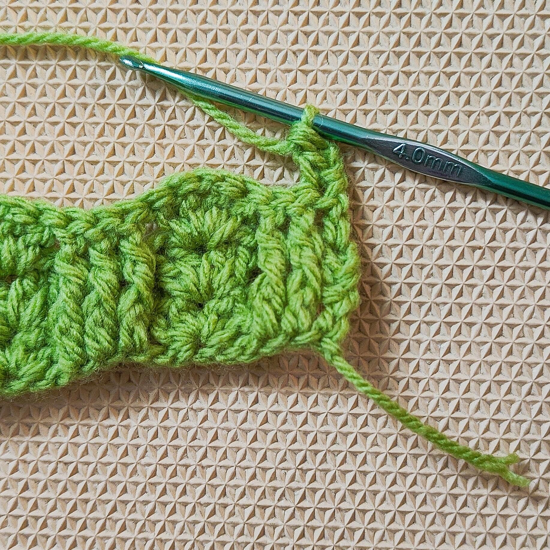 Super Easy Crochet Texture Blanket Wave Pattern : 6 Steps (with ...