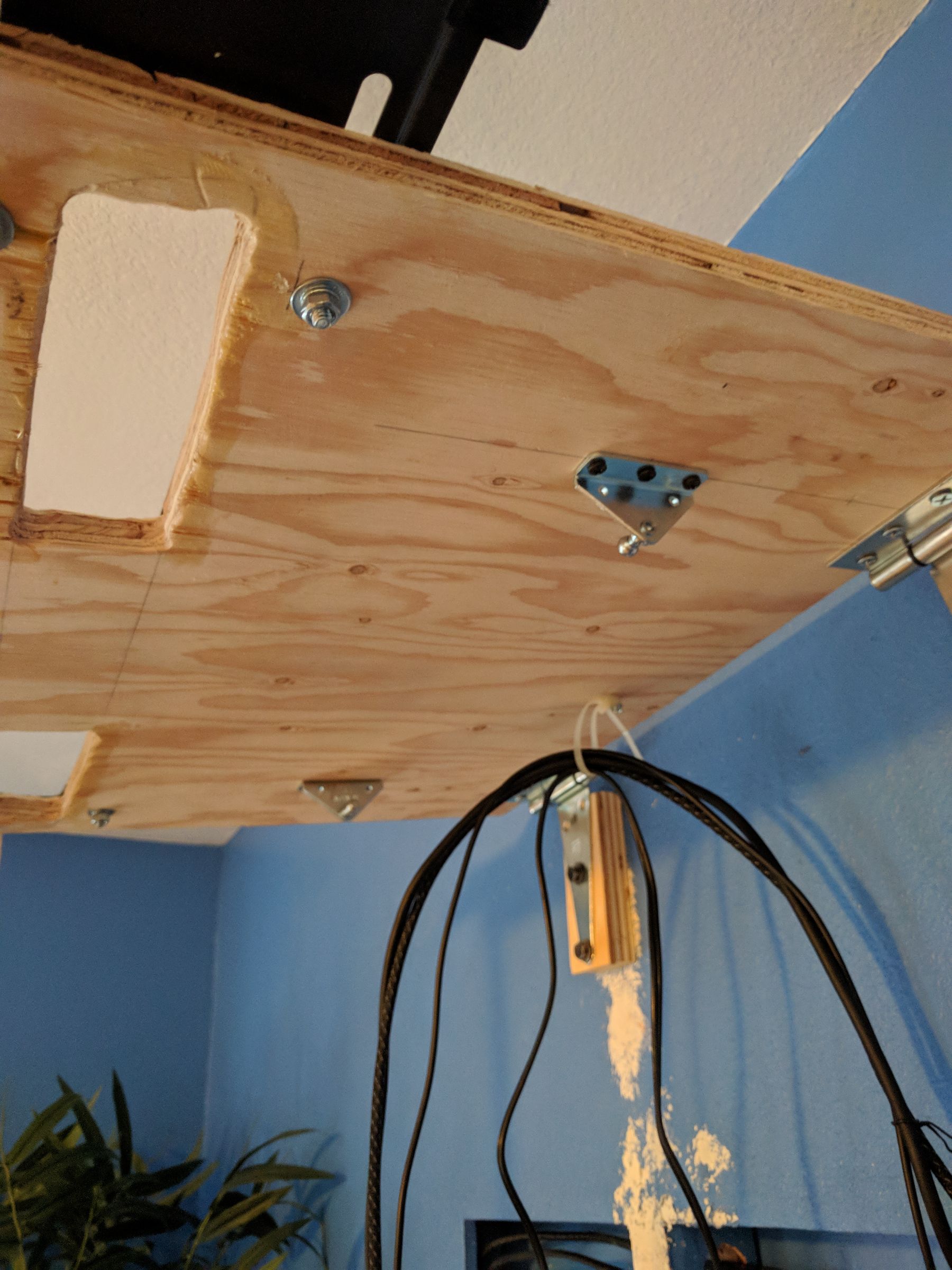 Hide Your DVR Behind Your TV : 13 Steps (with Pictures) - Instructables