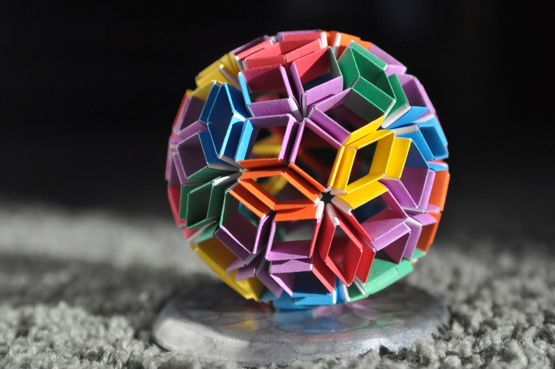 How to Make Snapology Origami : 9 Steps - Instructables