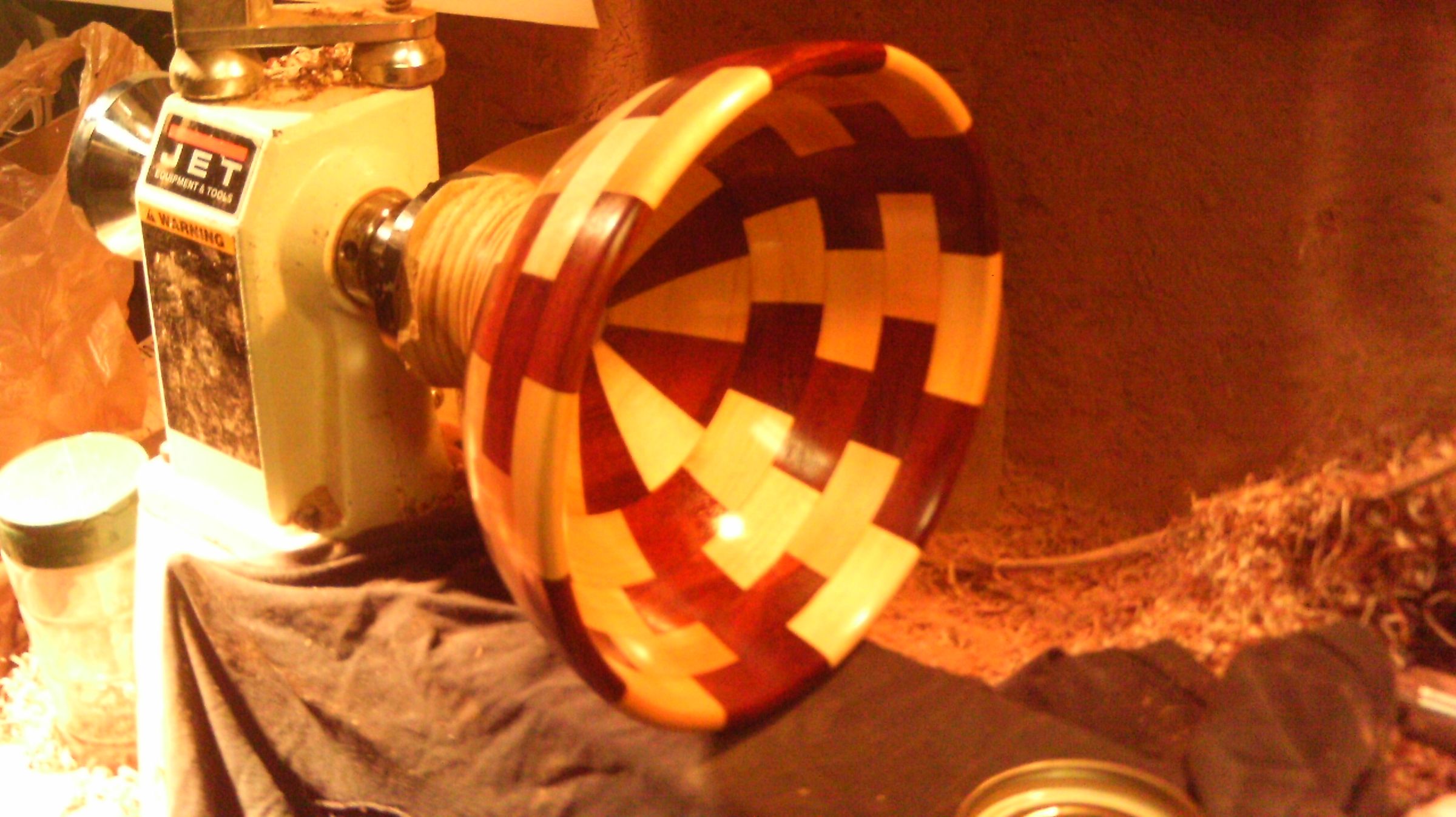 Turning a Segmented Bowl : 15 Steps (with Pictures) - Instructables