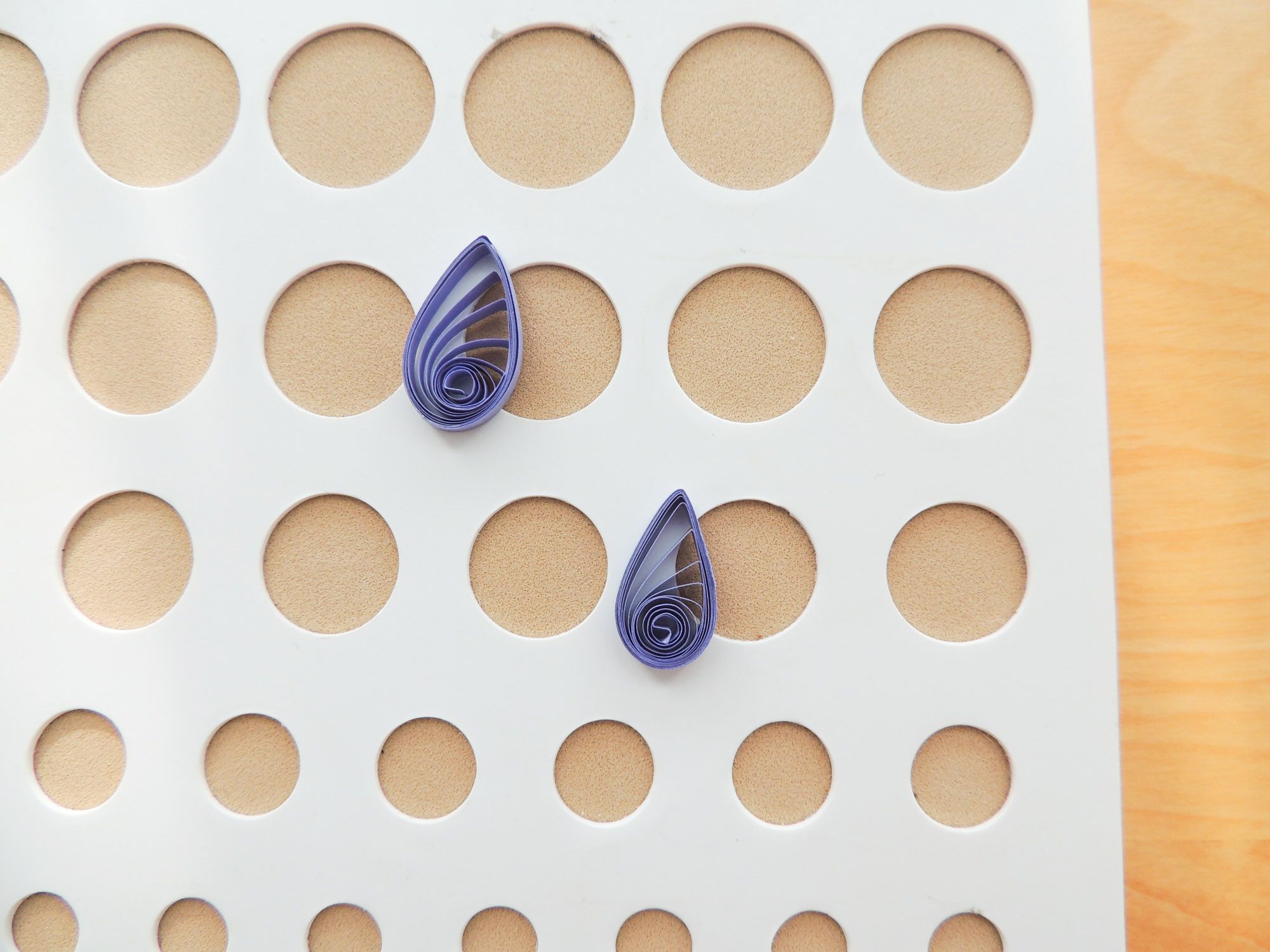 Paper Quilled Teardrop Vase : 5 Steps (with Pictures) - Instructables