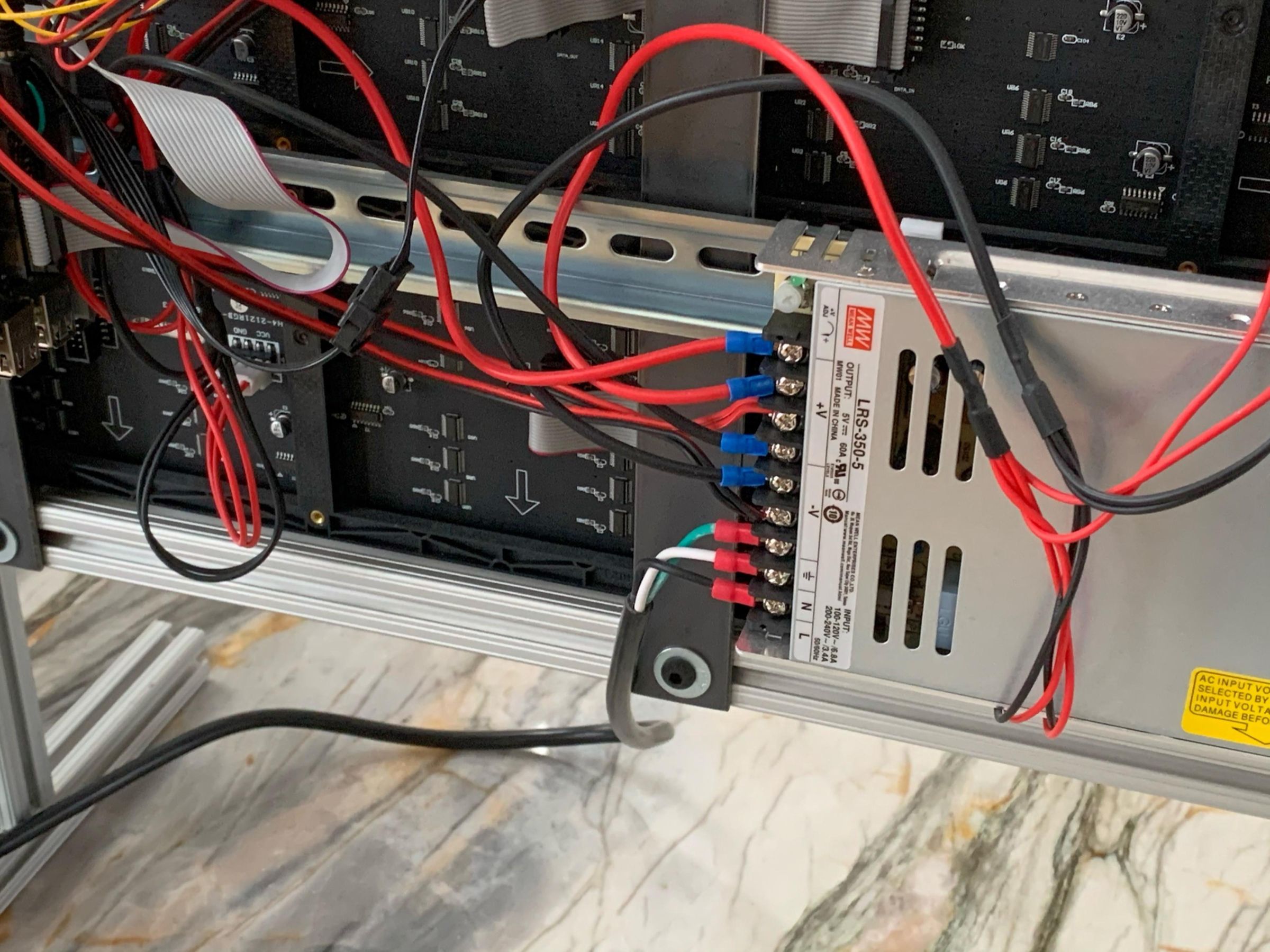 Simple Extruded Aluminum Frame for LED Panels : 20 Steps (with Pictures ...