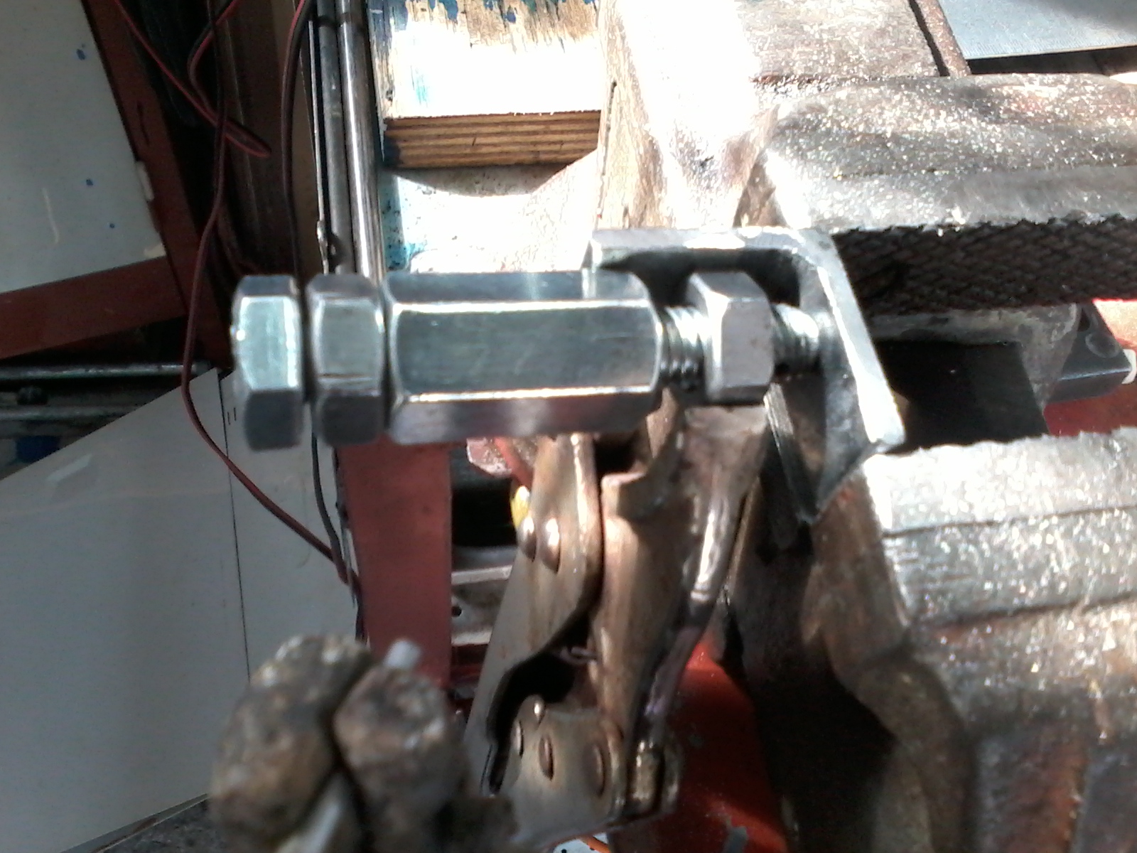 DIY Sheet Metal Bender Brake Fully Modified : 5 Steps - Instructables