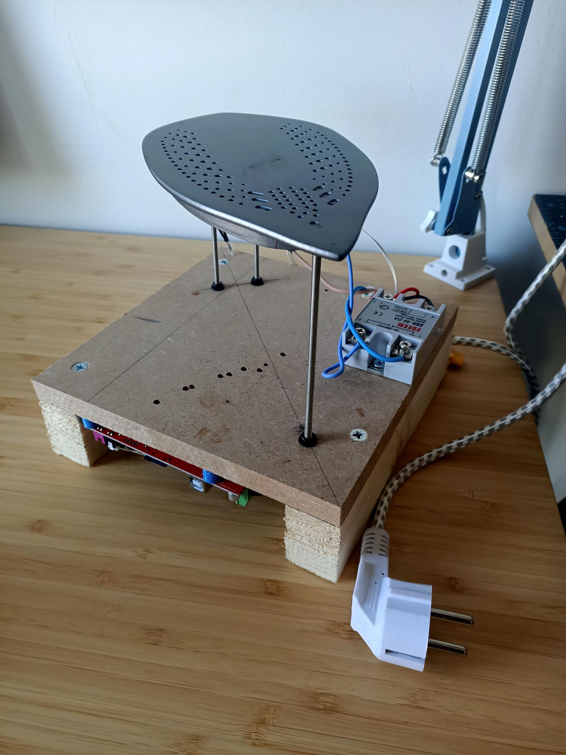 DIY CNC Reflow Hotplate : 7 Steps - Instructables