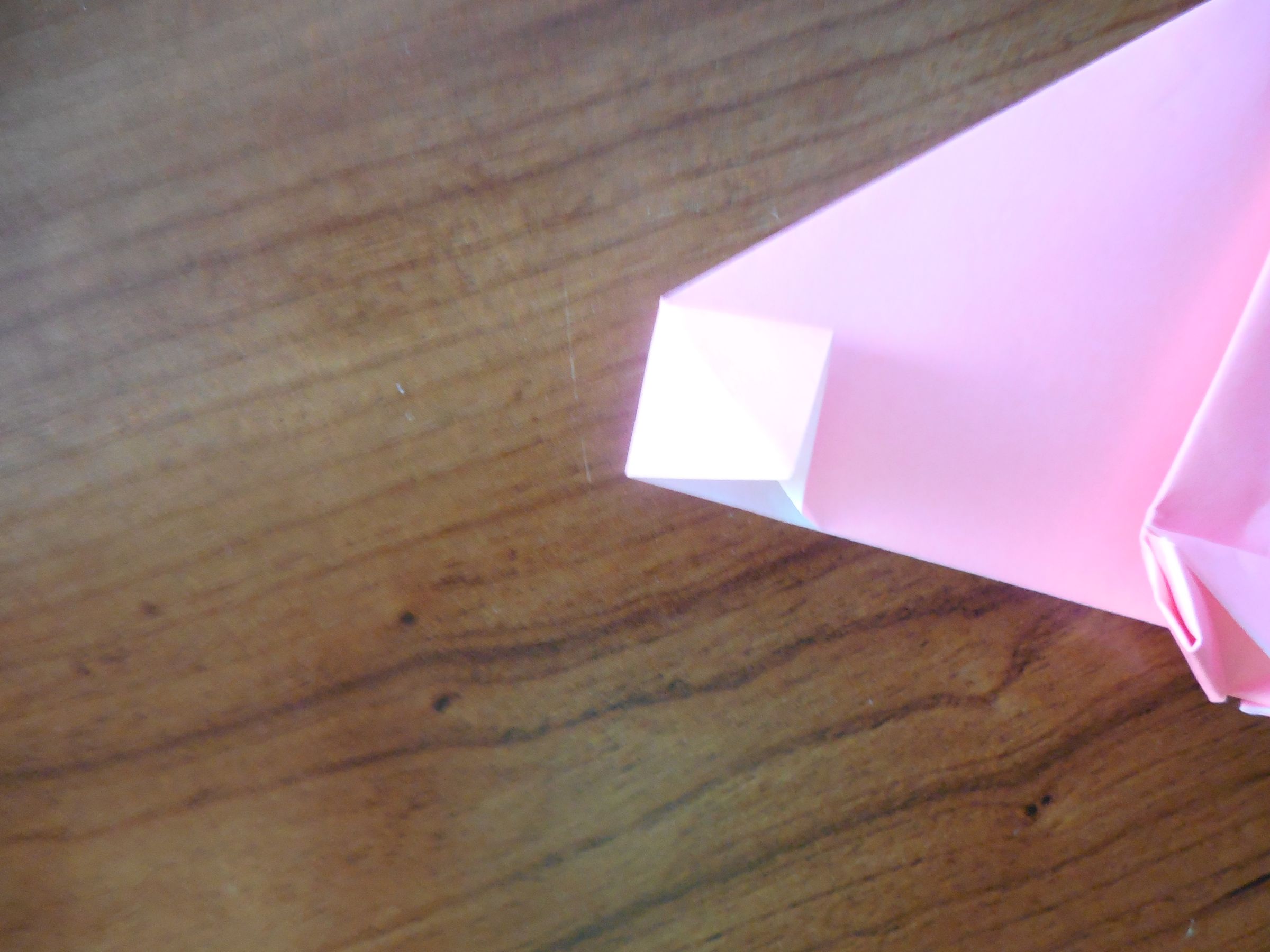 Origami Spaceship (Easy) : 7 Steps - Instructables
