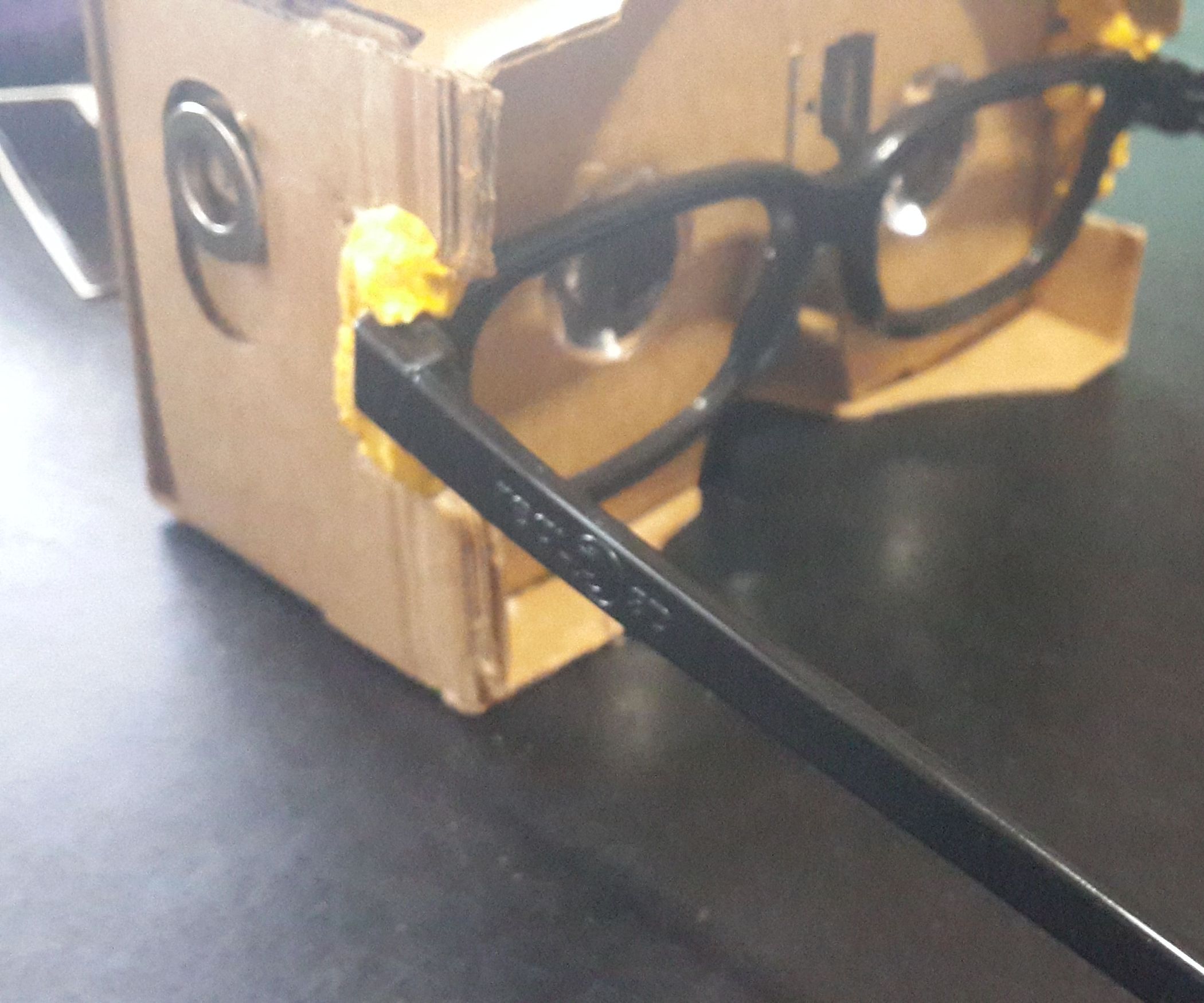 Hands-free DODOCASE Mod : 5 Steps - Instructables