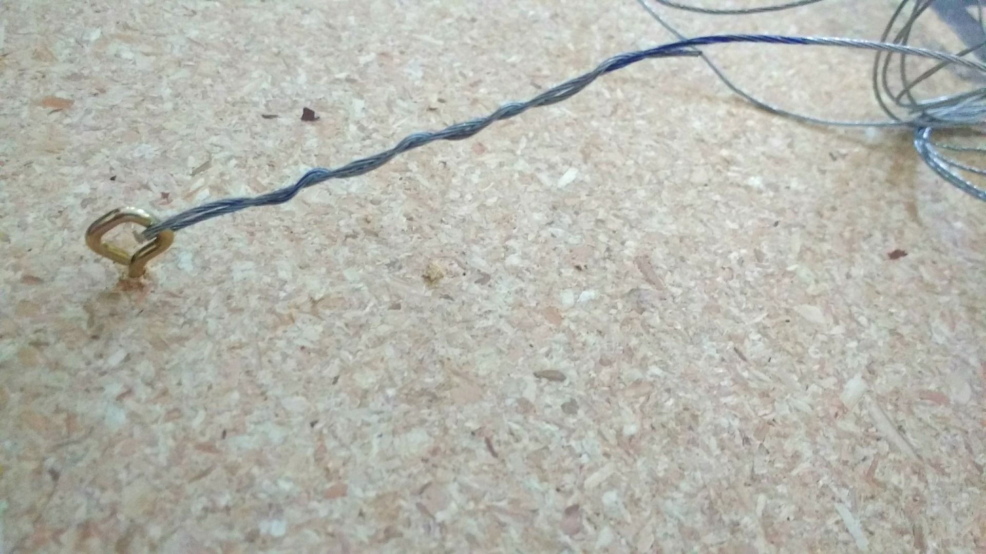 Broken Mirror Art! : 4 Steps (with Pictures) - Instructables