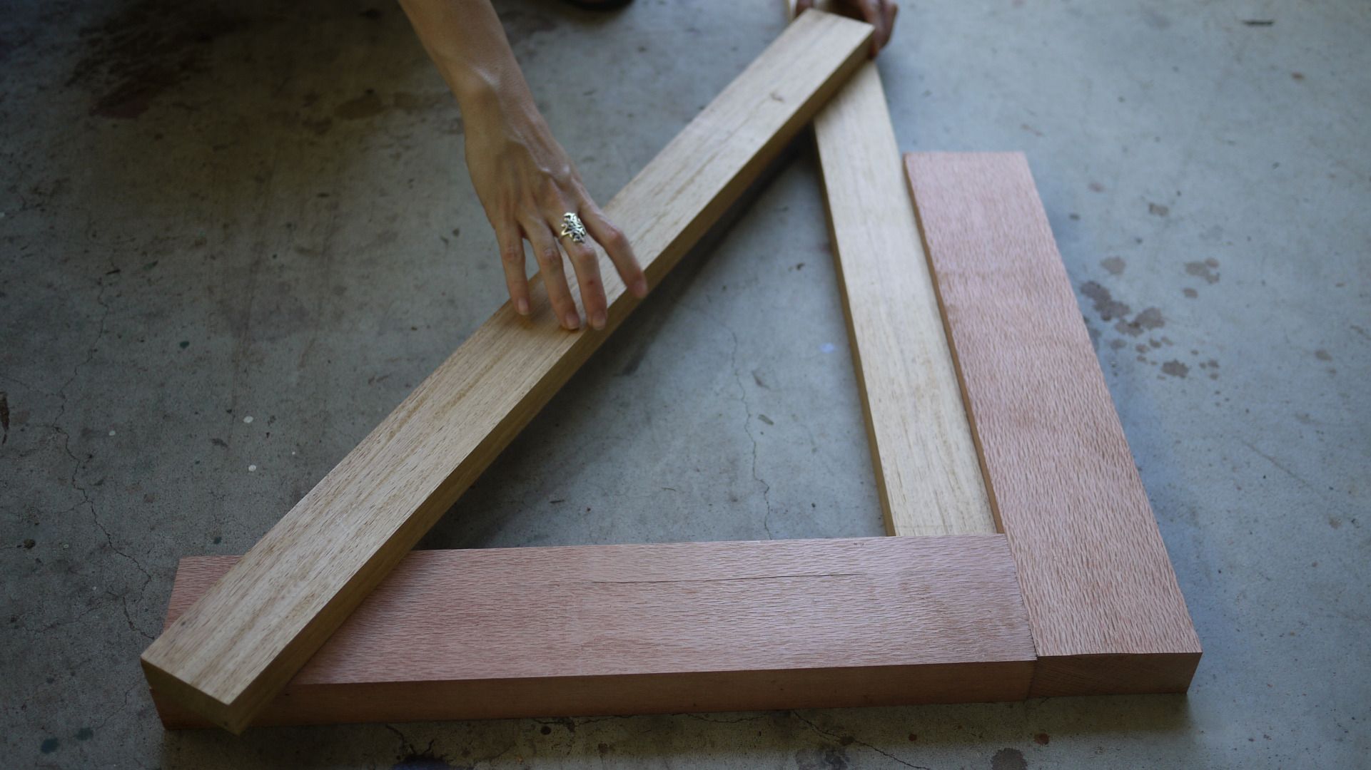 Timber Guitar Stand : 30 Steps (with Pictures) - Instructables