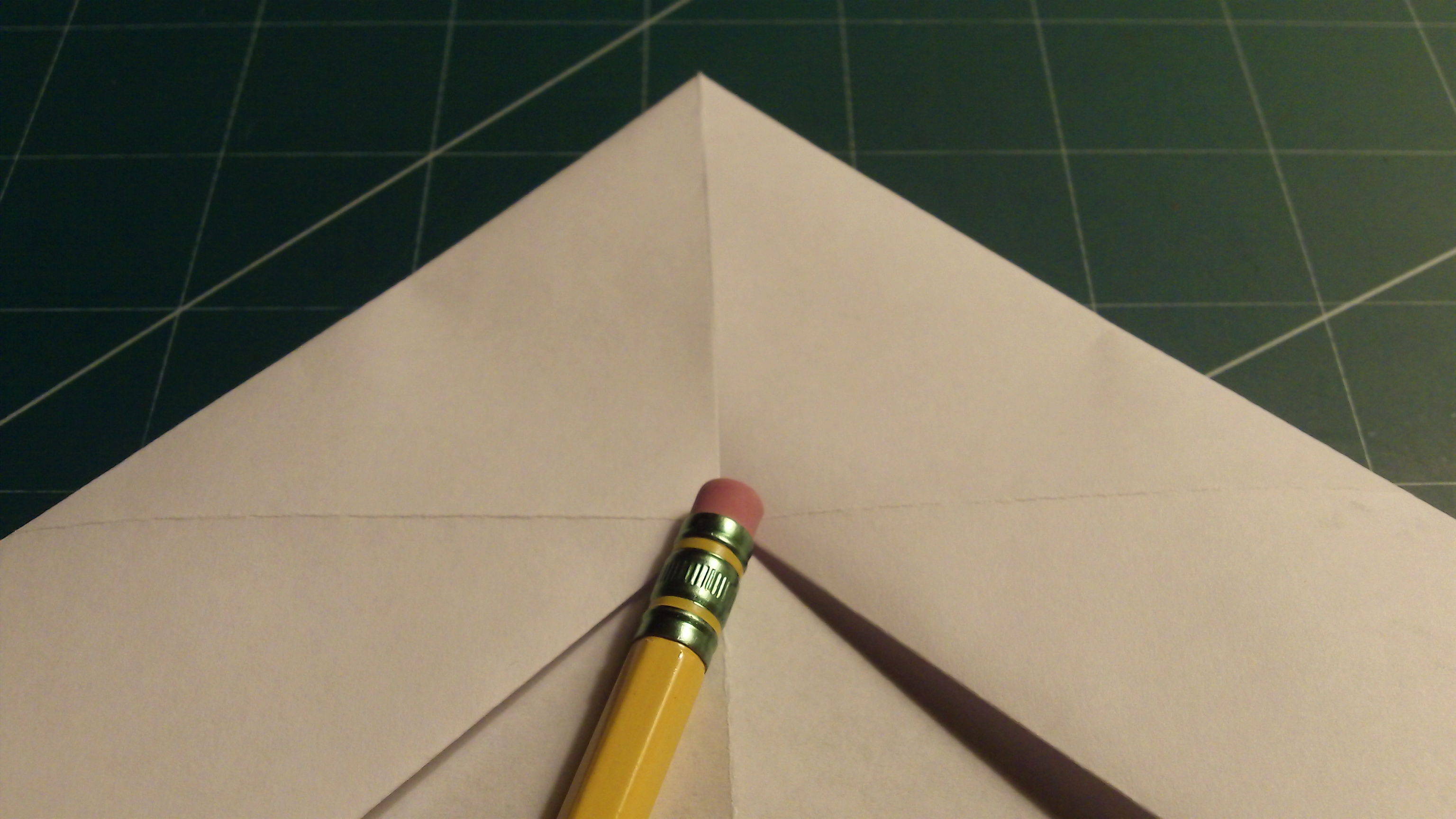 How to Make the Manta Paper Airplane : 8 Steps - Instructables