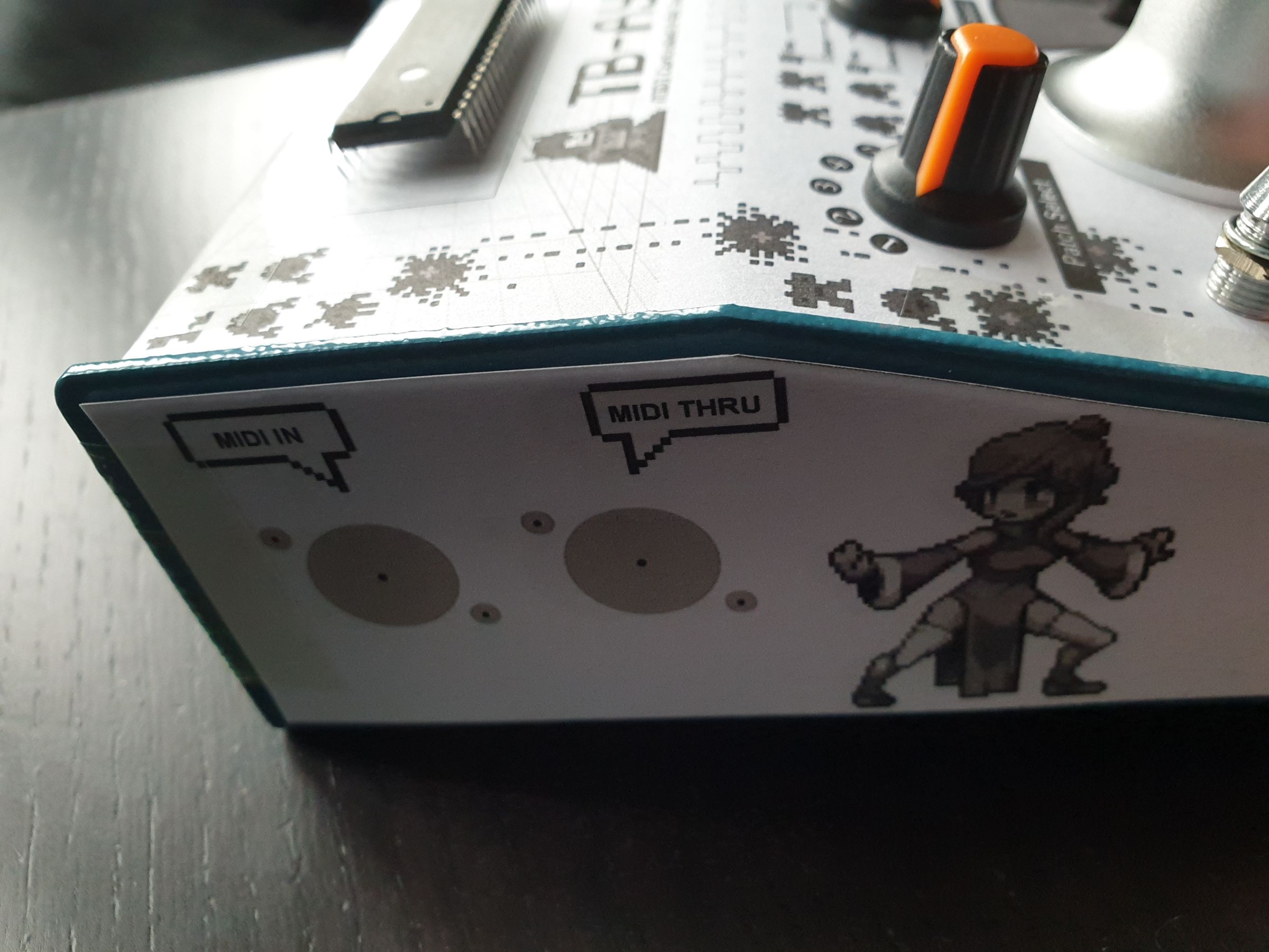 MIDI/Arduino Controlled 8-Bit Sound Generator (AY-3-8910) : 5 Steps ...