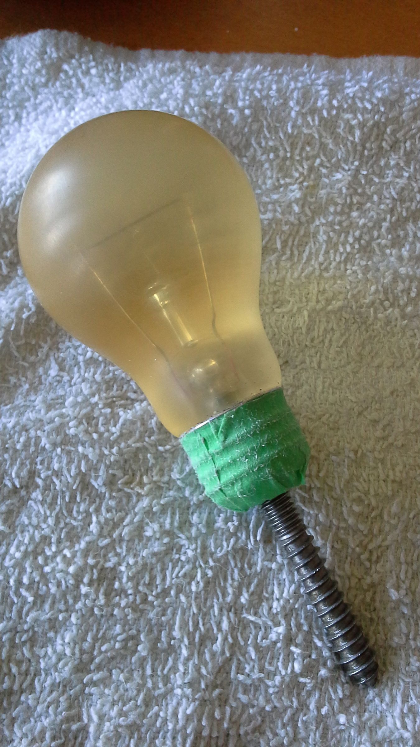 THE ULTIMATE LIGHT BULB WALL HOOK : 11 Steps (with Pictures ...