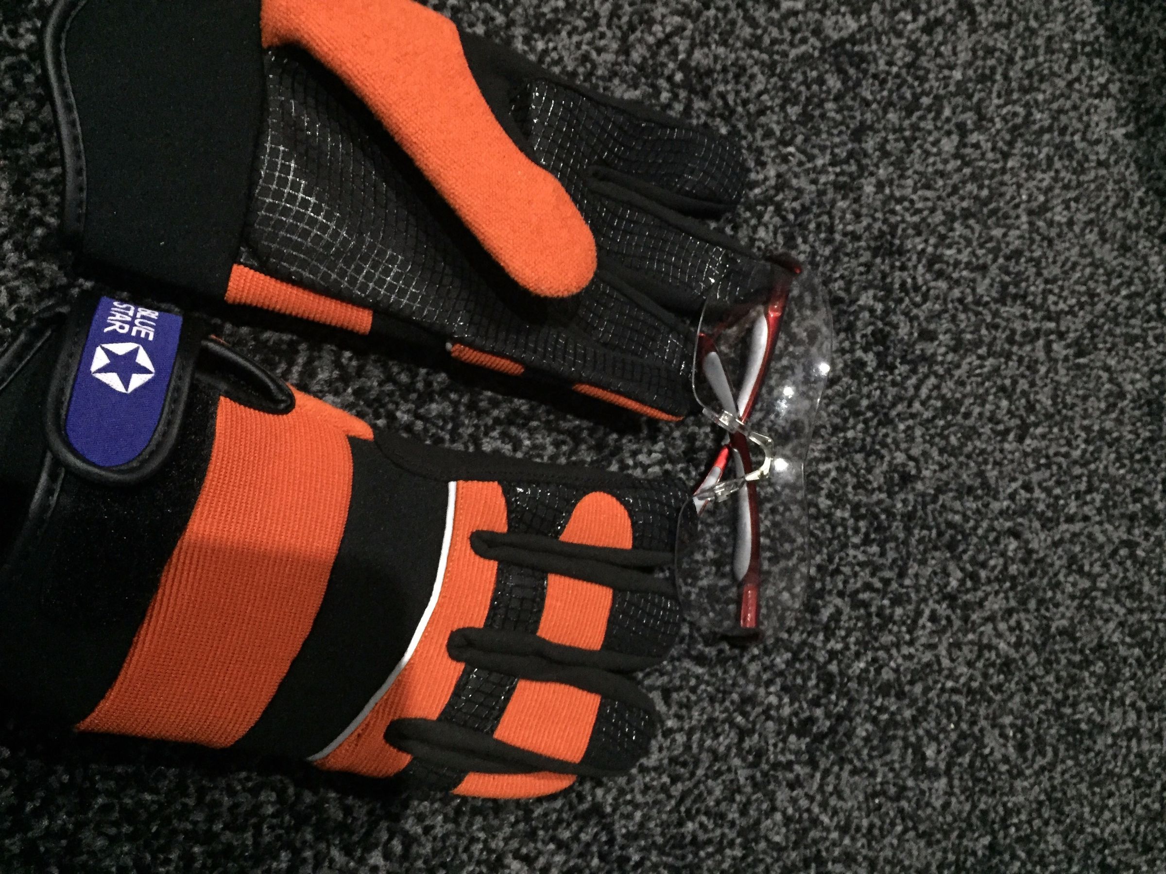 Lucille Bat Walking Dead : 5 Steps - Instructables