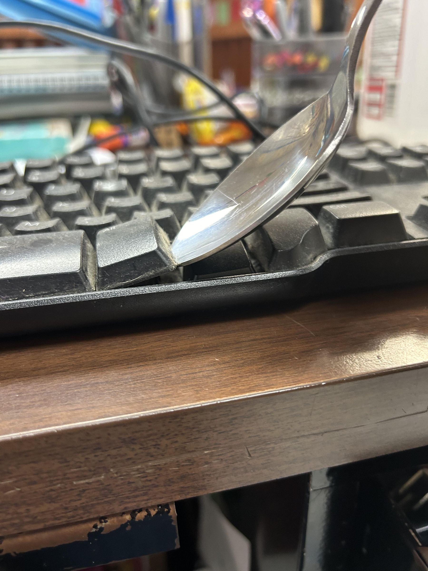 Cleaning Your Keyboard Safely : 7 Steps (with Pictures) - Instructables