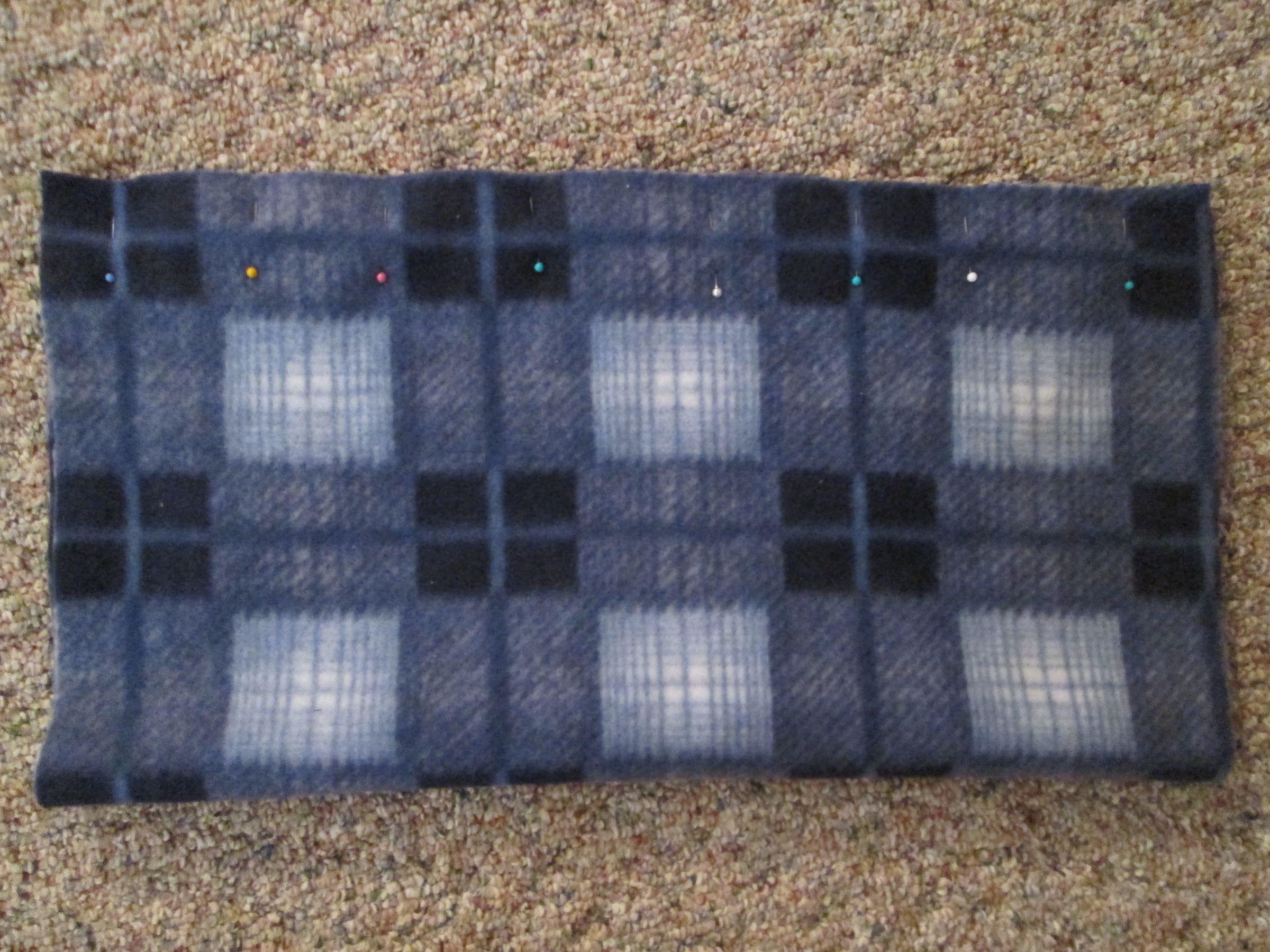 Homemade Fleece Neck Gaiter : 17 Steps - Instructables