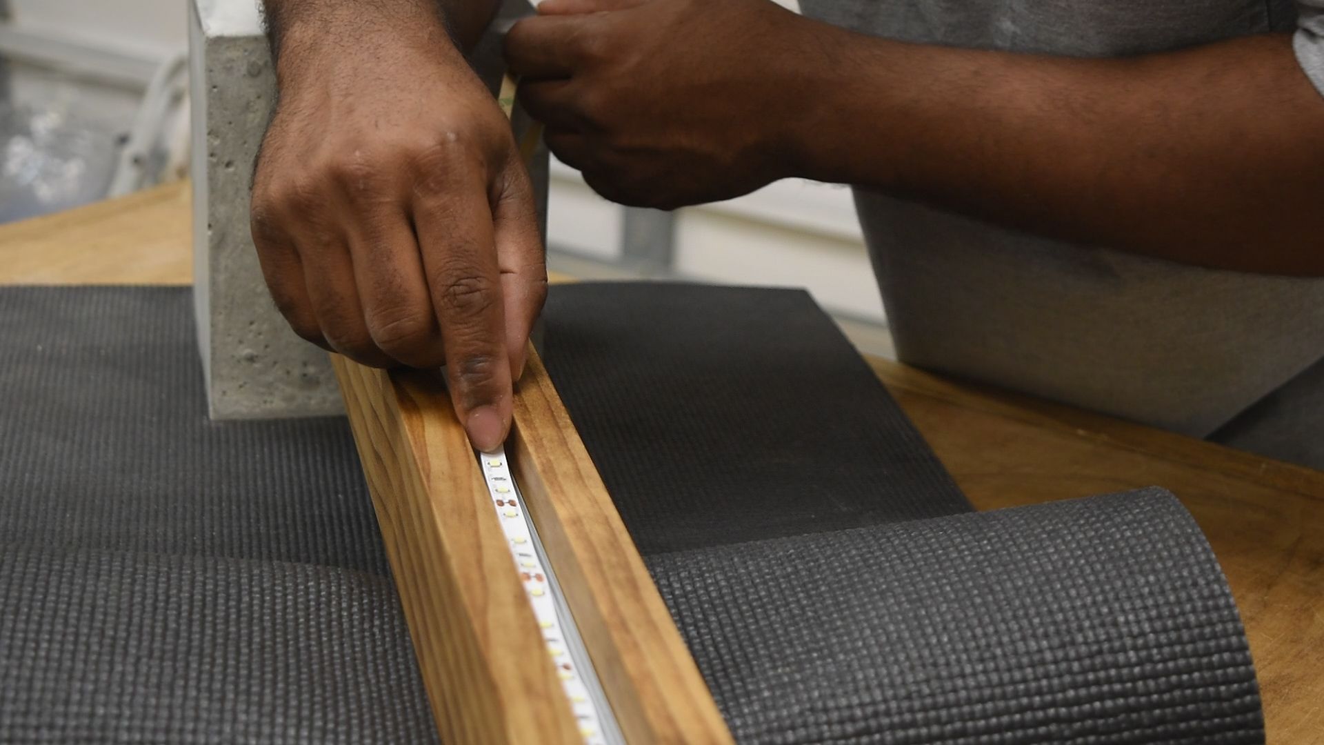 DIY Concrete and Wood LED Floor LAMP : 6 Steps (with Pictures ...