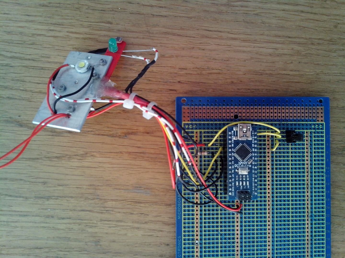 LEDs As Temperature Sensors : 6 Steps - Instructables