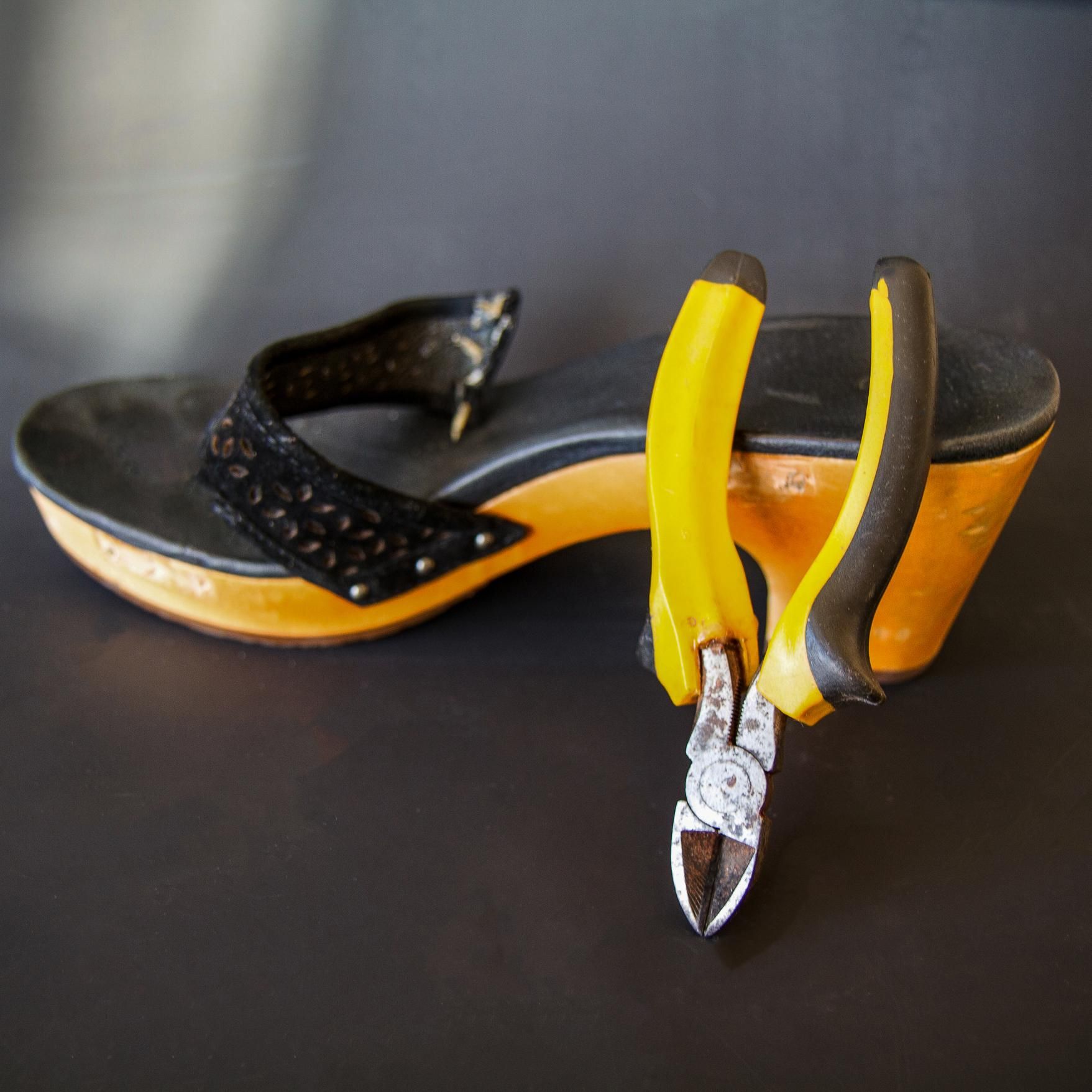 Make Fantastic Summer Clogs : 6 Steps (with Pictures) - Instructables