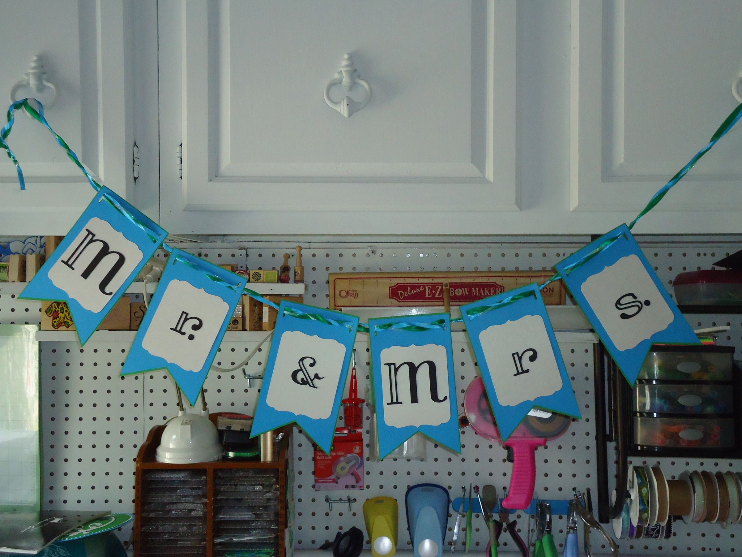 Table Signs =) - Instructables