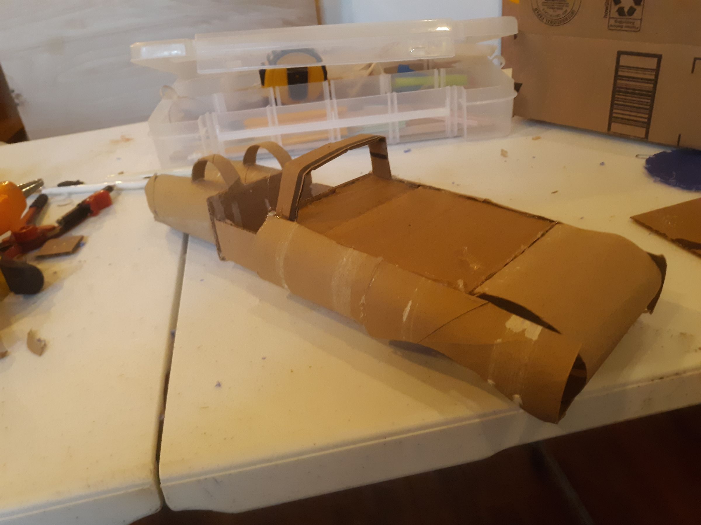 1960's Jaguar Customizable Cardboard Car Body Design : 13 Steps ...