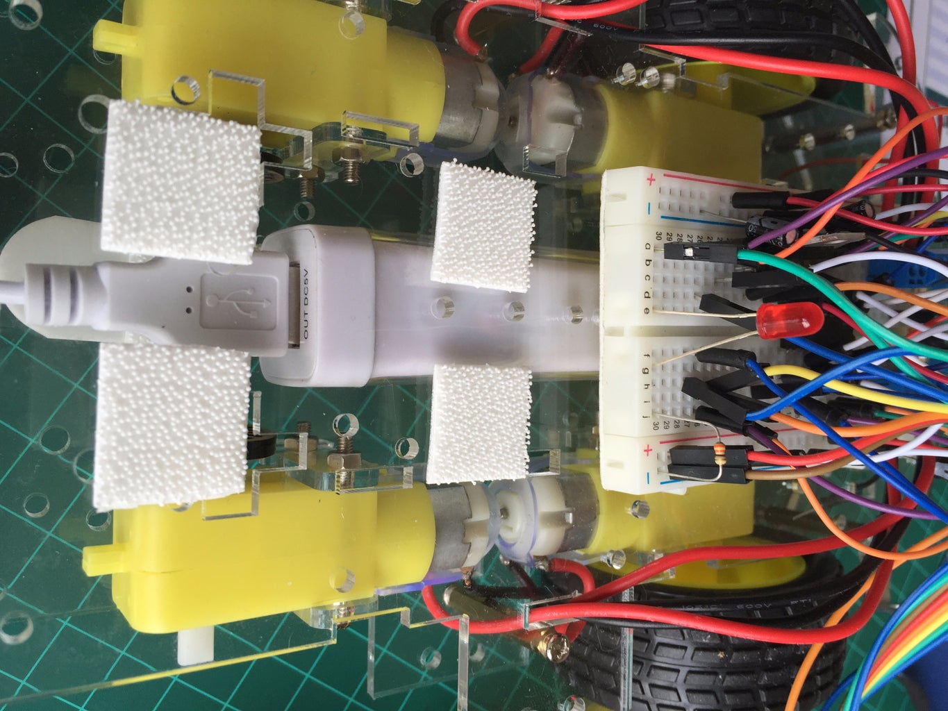 Iot Controlling A Raspberry Pi Robot Over Internet With Html And Shell Scripts Only 9 Steps