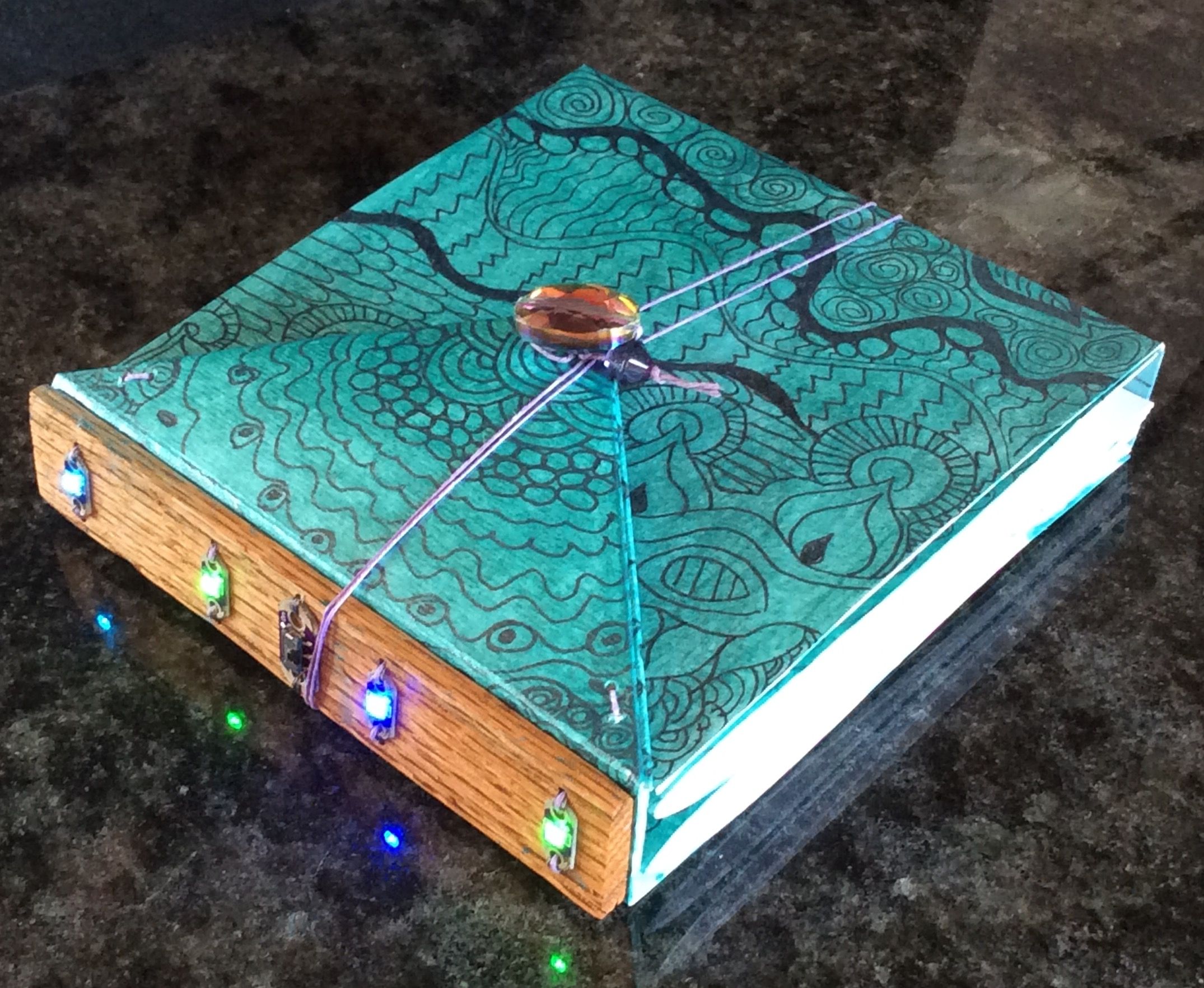 Light-Up Watercolor Paper Book : 18 Steps (with Pictures) - Instructables