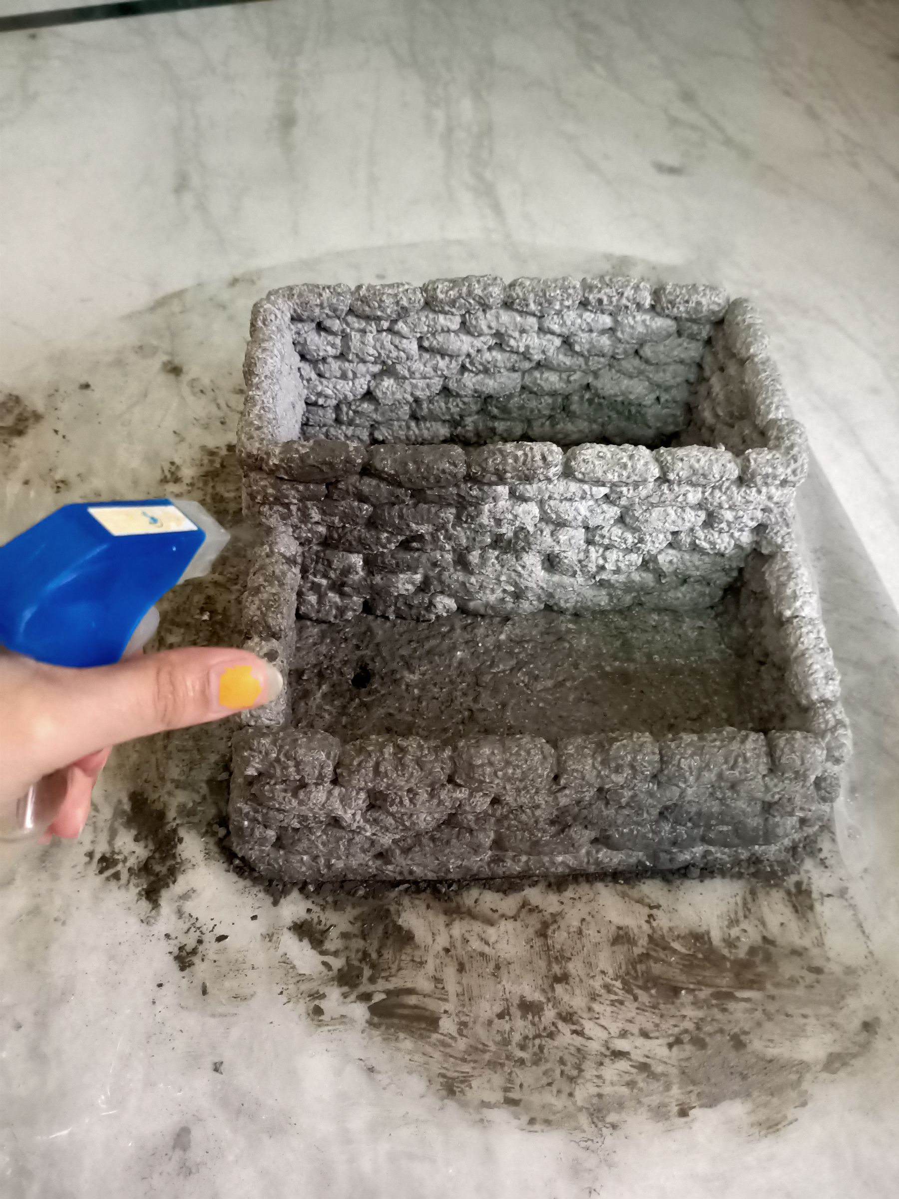 DIY Textured Cement-Styrofoam Planter : 12 Steps (with Pictures ...